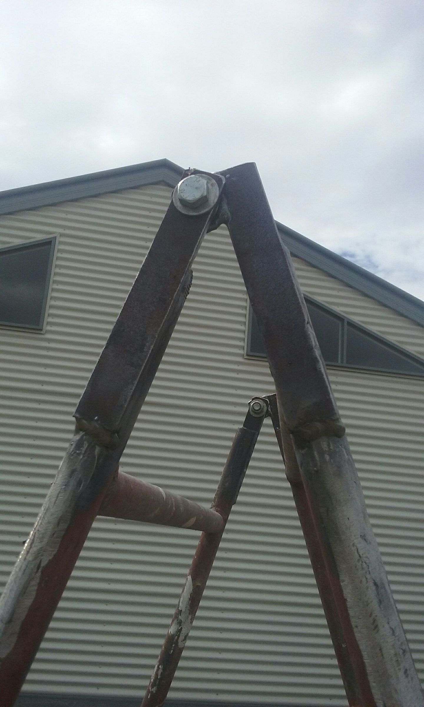 Home Made Hinges : 6 Steps - Instructables