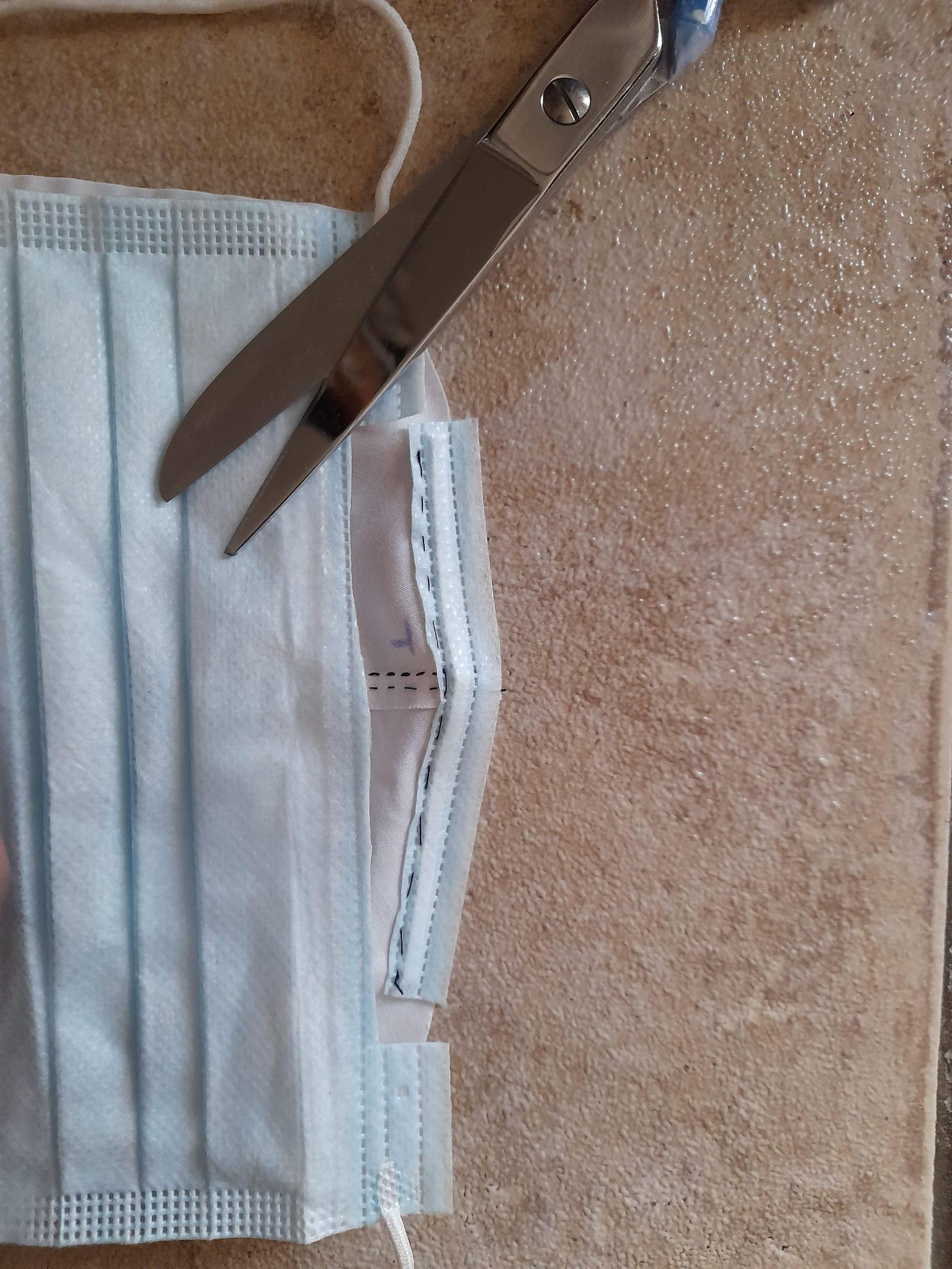 Make a Re-usable Facemask From Re-cycled Materials : 17 Steps ...