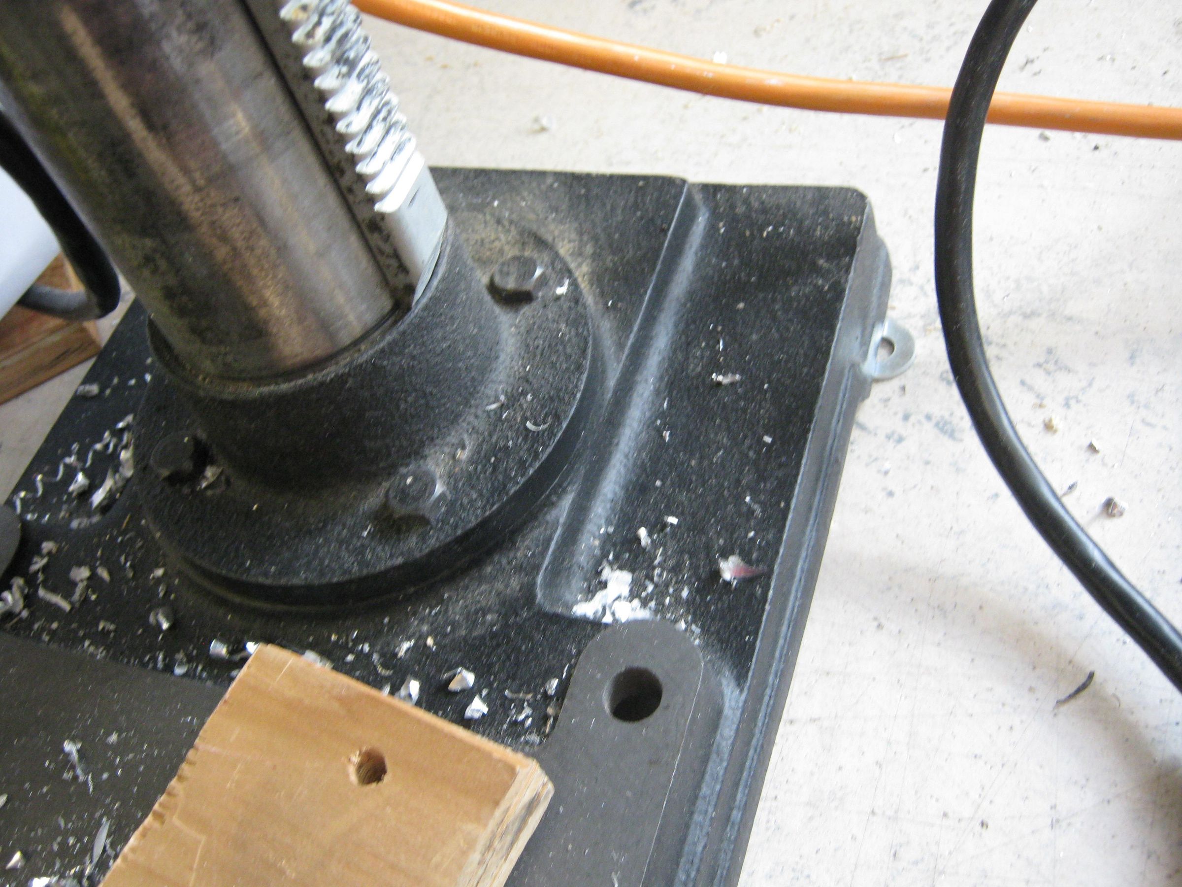 Water Cooling System for Raise3D Pro2 Printers Made Using Hand-tools ...