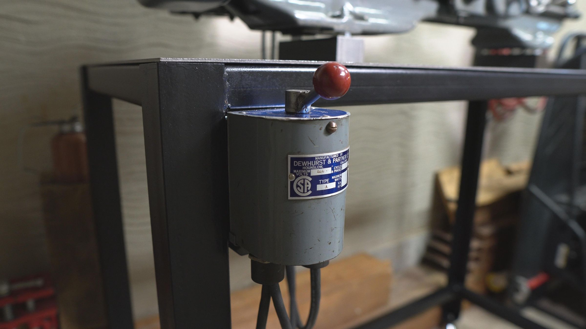 Building a Sturdy Lathe Stand : 6 Steps (with Pictures) - Instructables