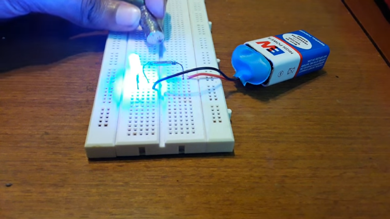 How to Use a "Reed Switch"? DIY:- "Magnetic Switch" on Breadboard : 3 ...