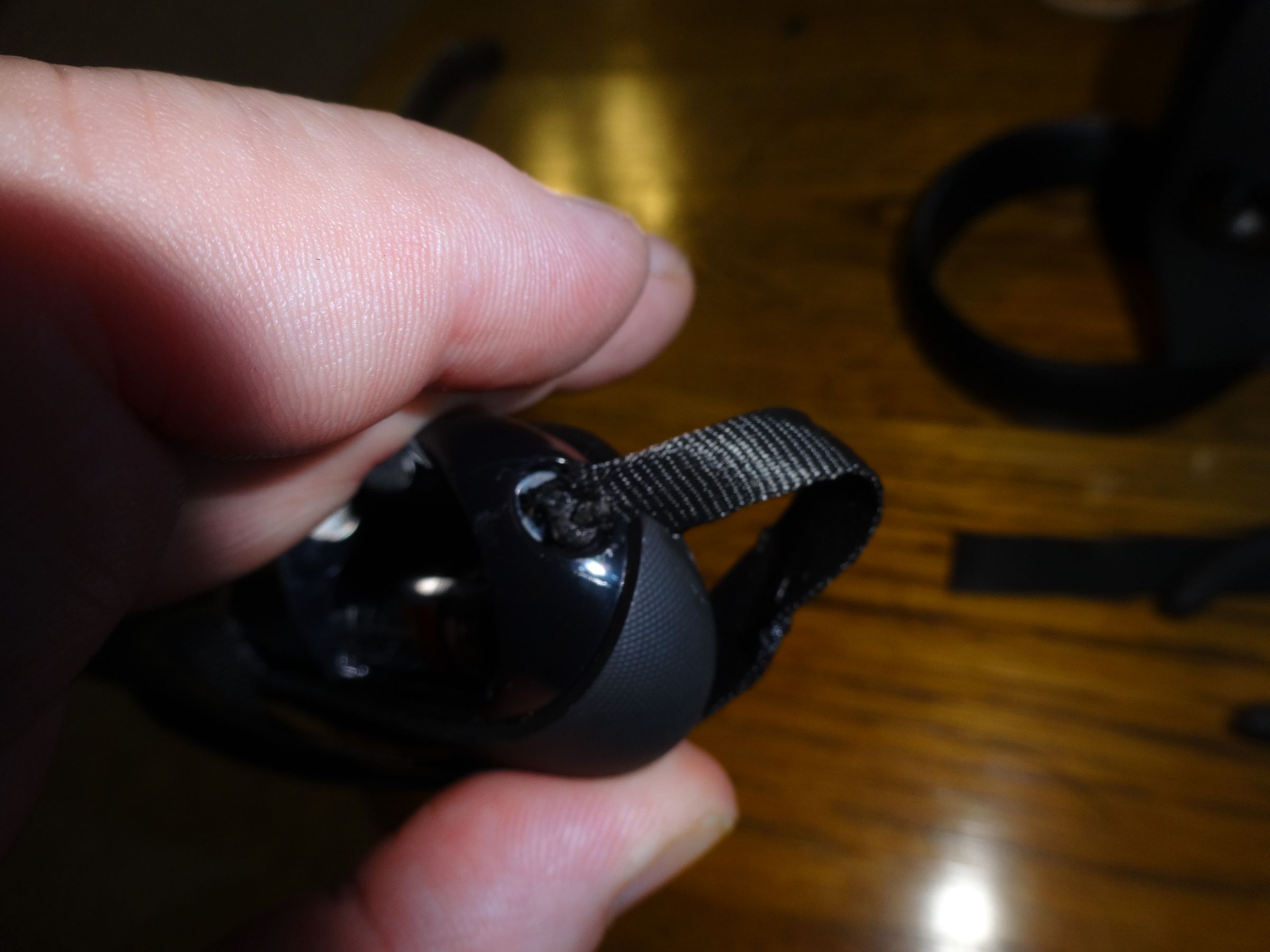Oculus Controller Custom Strap Grip : 6 Steps - Instructables