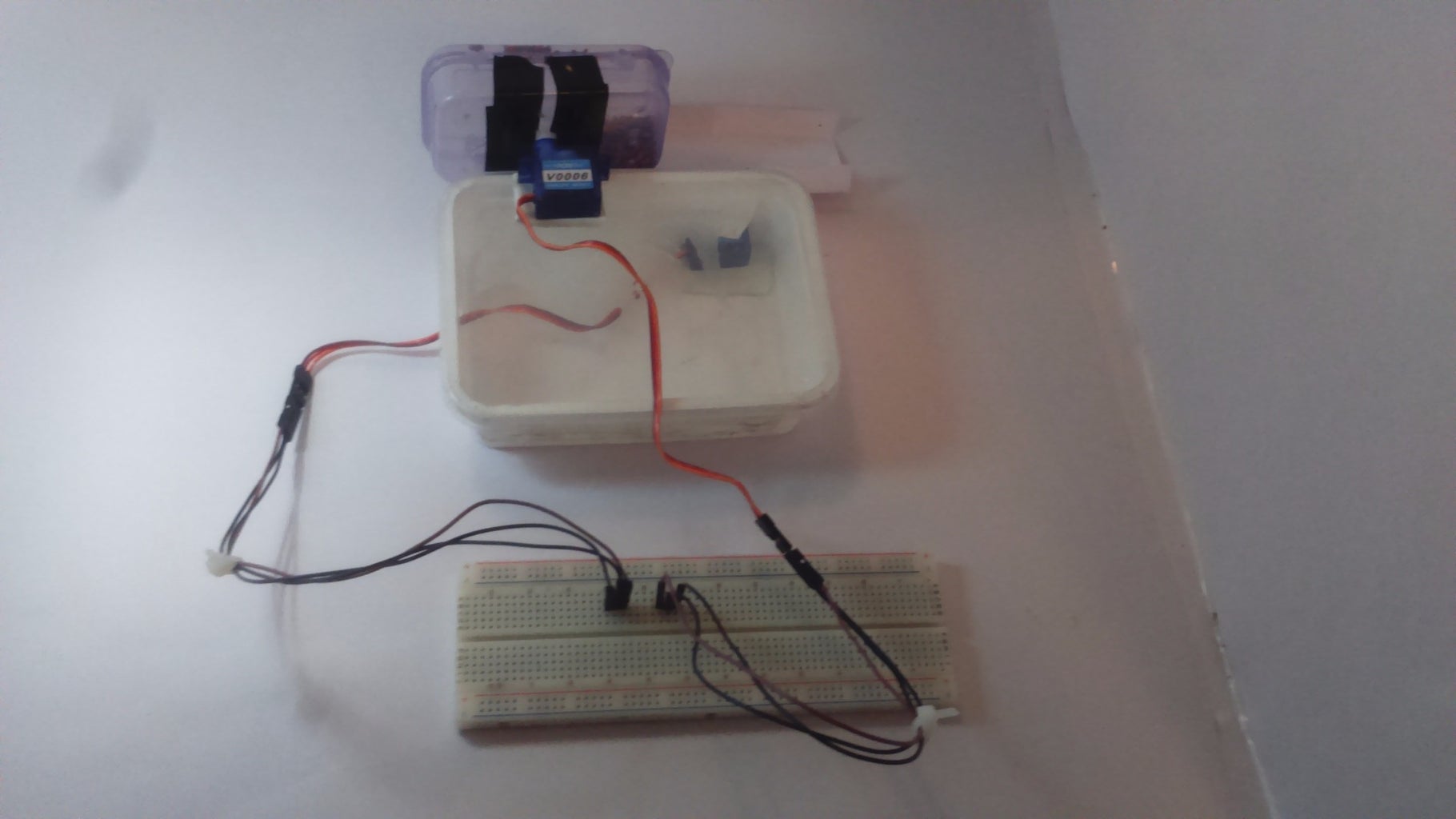 Automatic Fish Food Feeder Using Arduino Uno : 5 Steps (with Pictures ... Automatic Fish Food Feeder Using Arduino Uno : 5 Steps (with Pictures ...