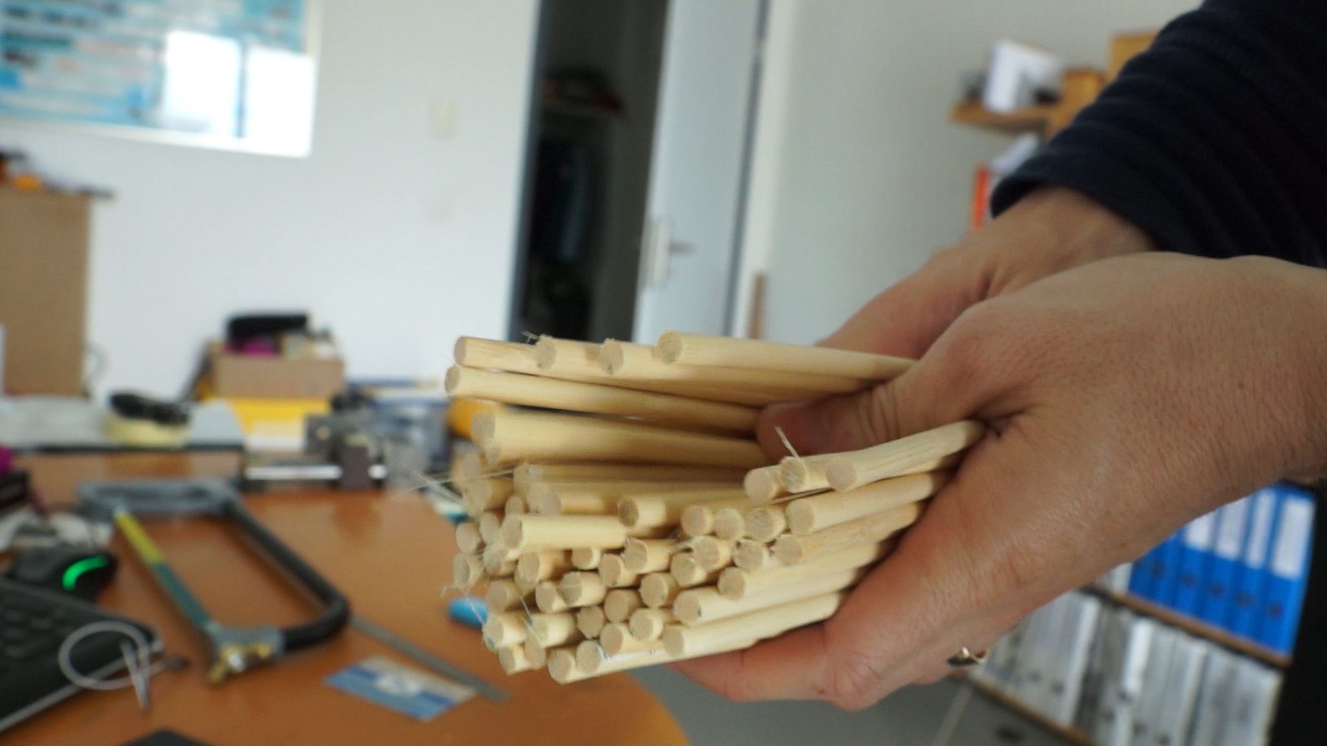 Box Shelf Clever Attached to Wire Rope : 6 Steps (with Pictures ...