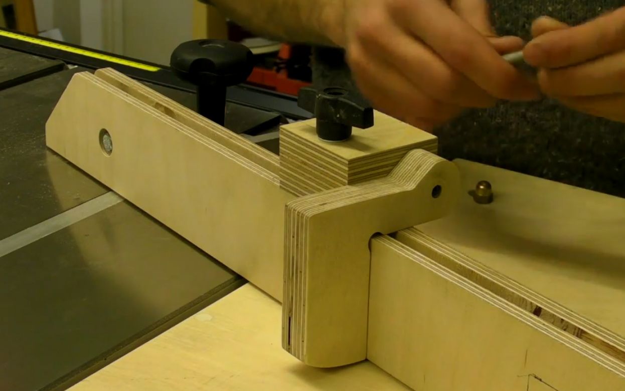 Expanded Mitre Fence With Flip Stop - Instructables