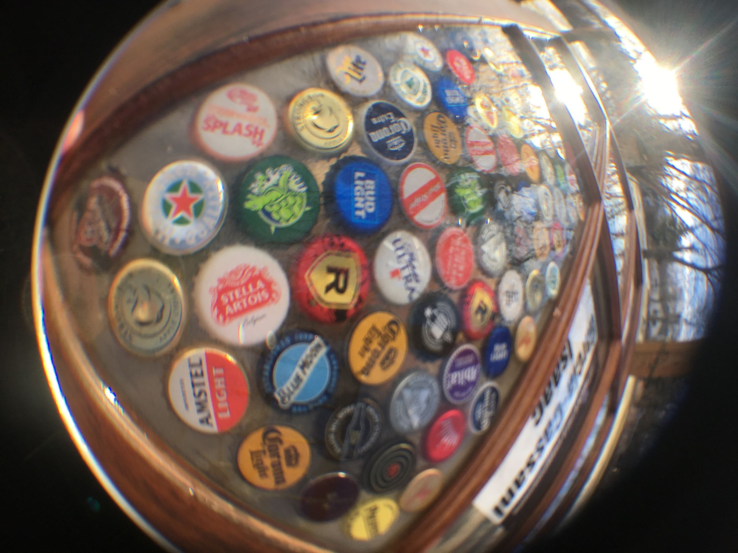 Pallet Wood Epoxy Covered Bottle Cap Coffee Table : 6 Steps (with ...