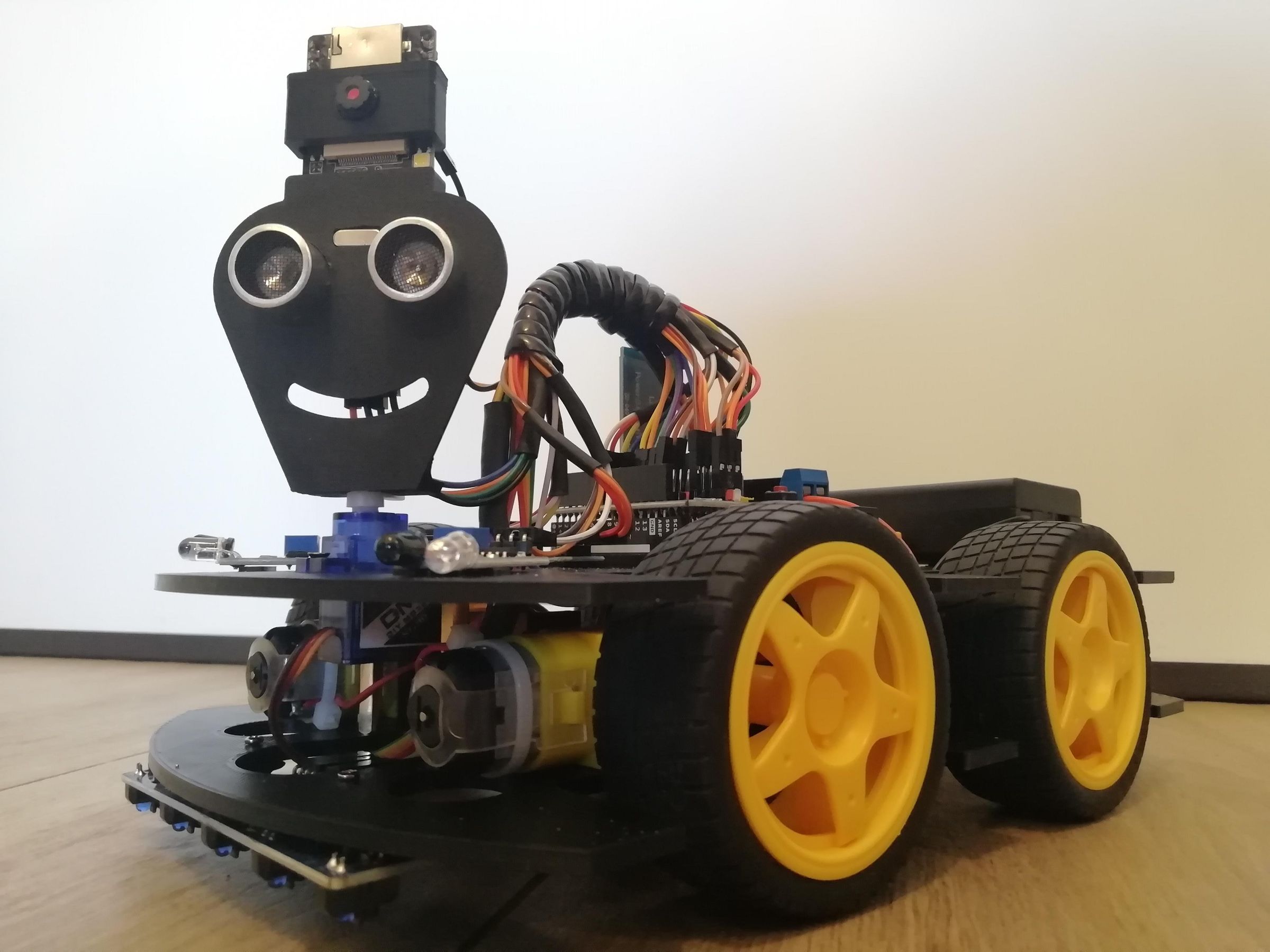 Arduino ESP32 All in One Robot (Obstacle Avoiding, Line Tracking ...