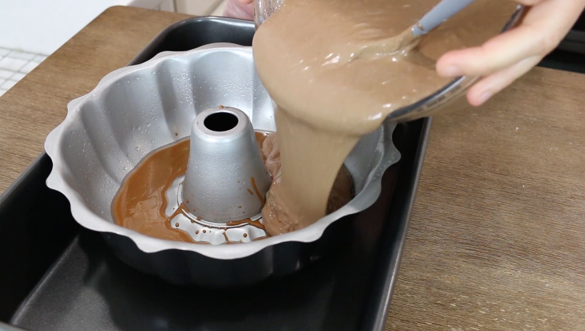 How to Make the Best Chocoflan | Super Easy Recipe | Chocolate Flan ...