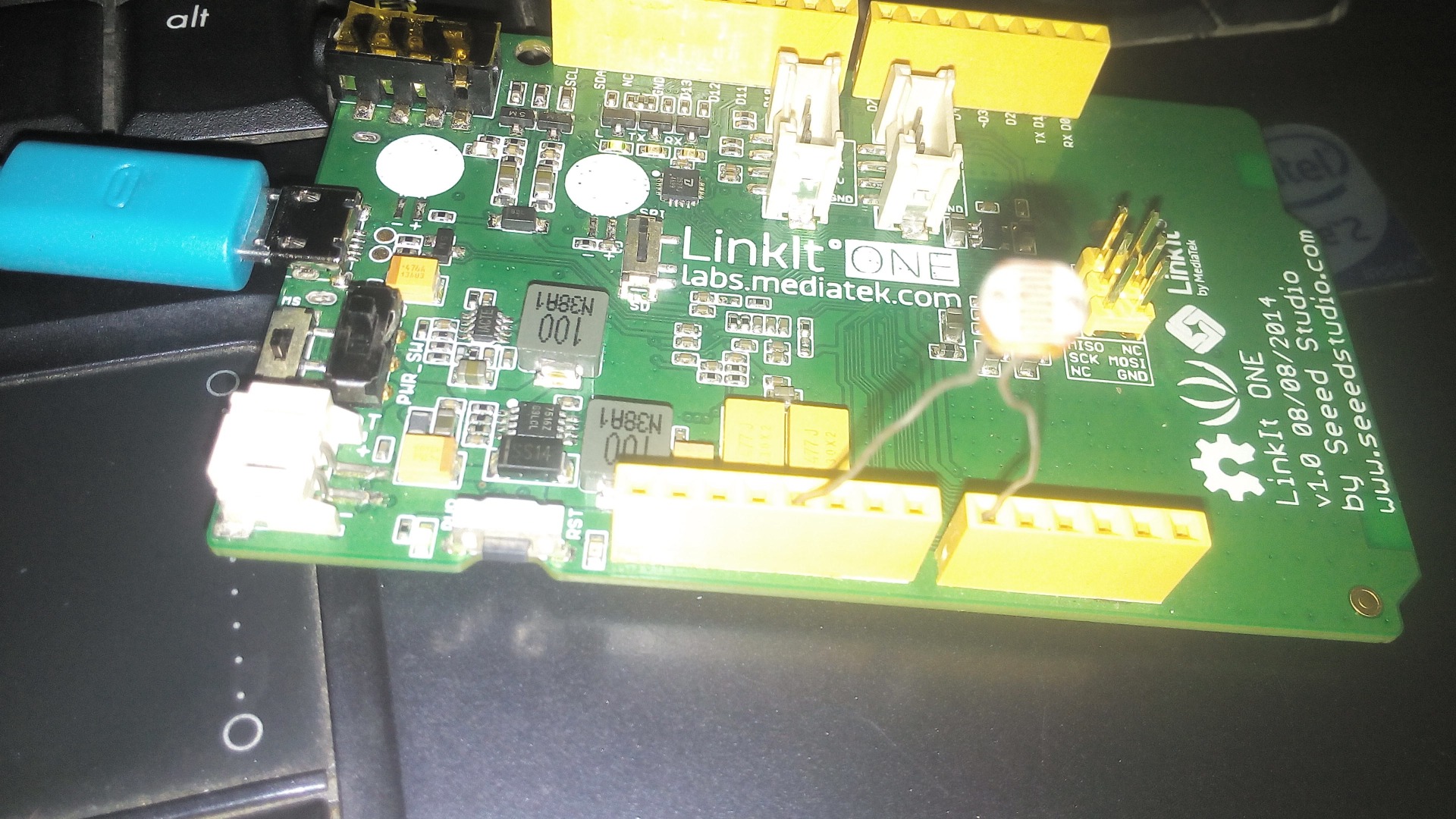 LDR Tutorial Linkit One : 3 Steps - Instructables