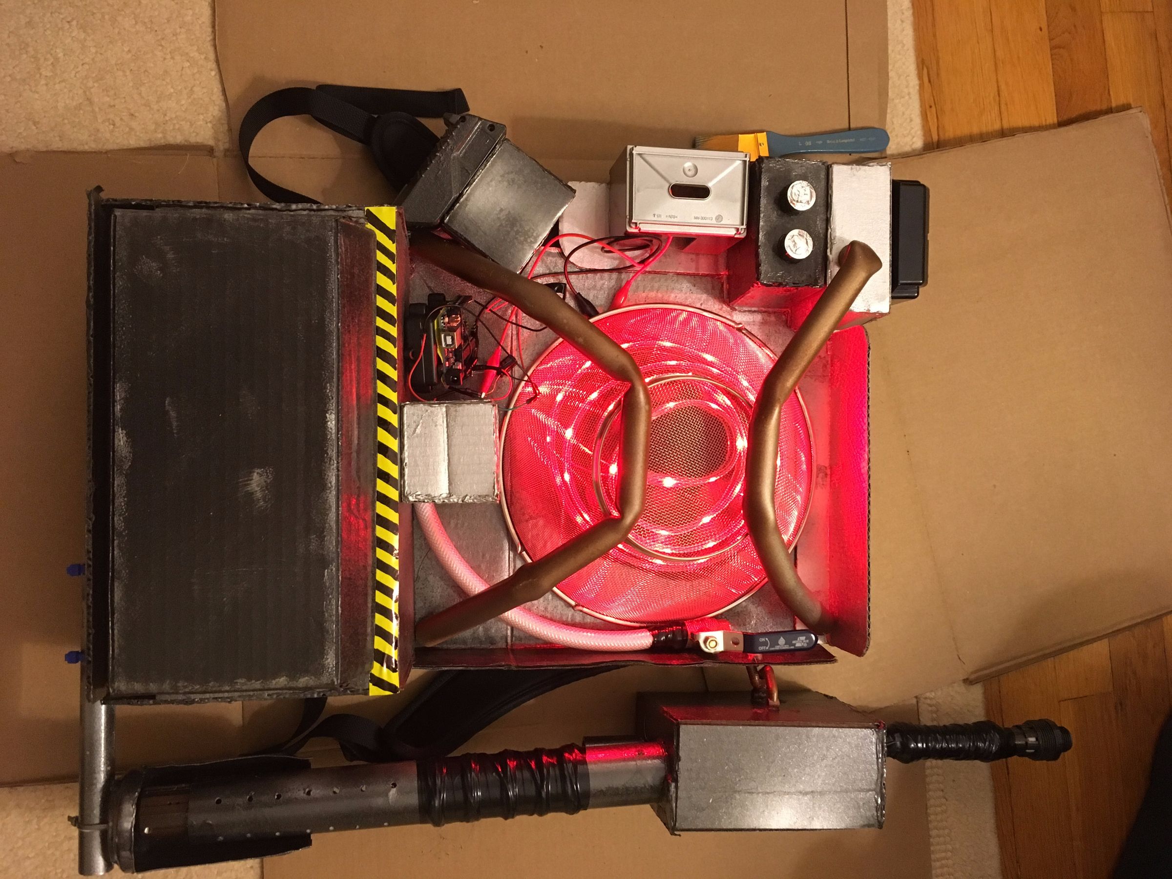 Ghostbusters 2016 Proton Pack : 8 Steps (with Pictures) - Instructables