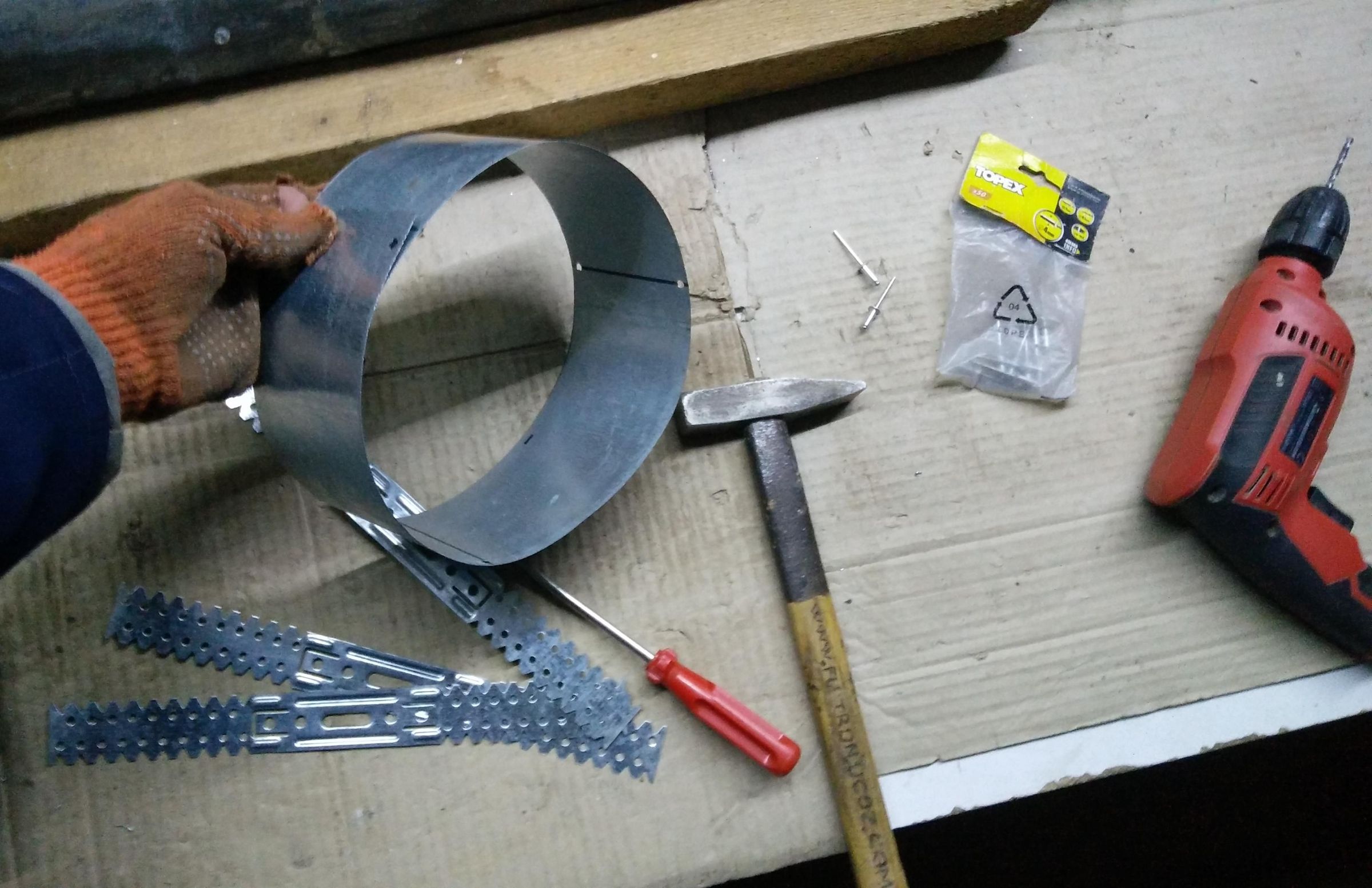 Potbelly Stove With Chimney for Workshop : 20 Steps (with Pictures ...