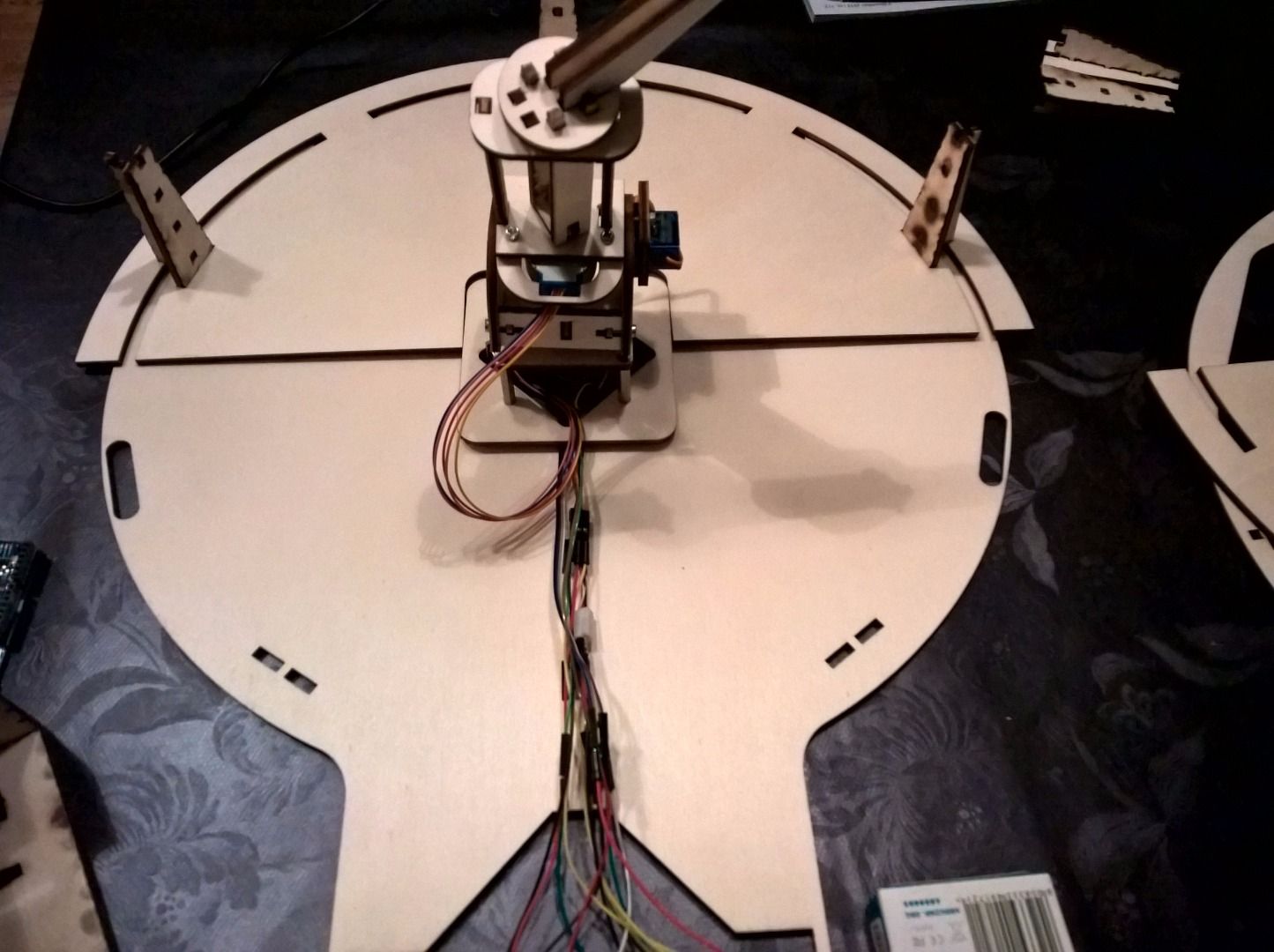 ITTT Robot Arm Arcade Game : 11 Steps (with Pictures) - Instructables