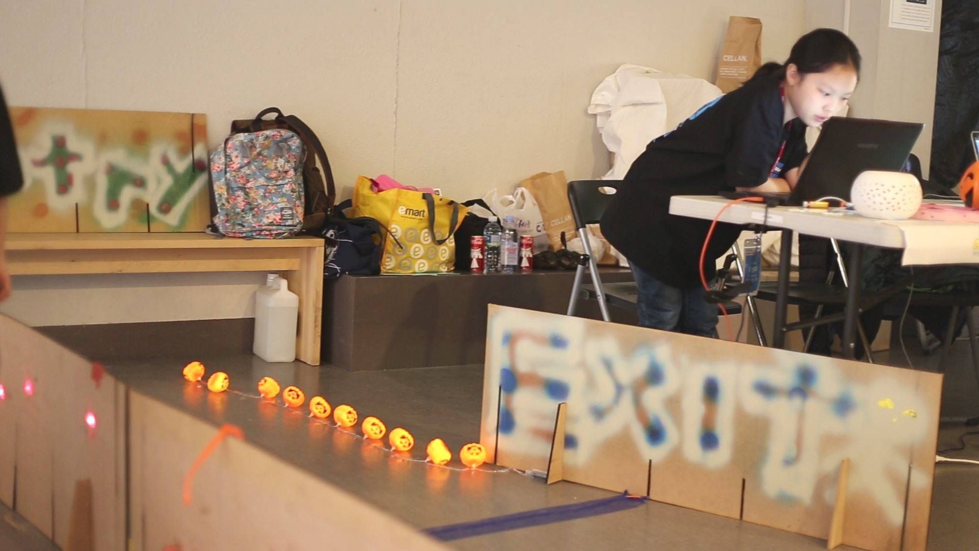 Mission Impossible Game - Laser Security : 6 Steps (with Pictures ...