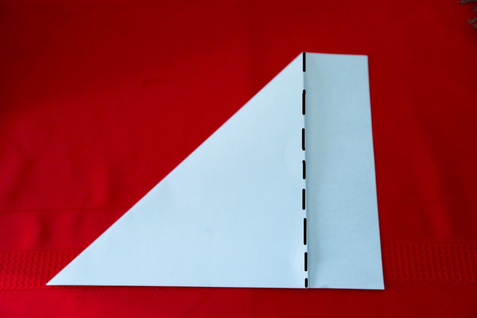 How to Make a Paper Water Balloon : 9 Steps (with Pictures) - Instructables