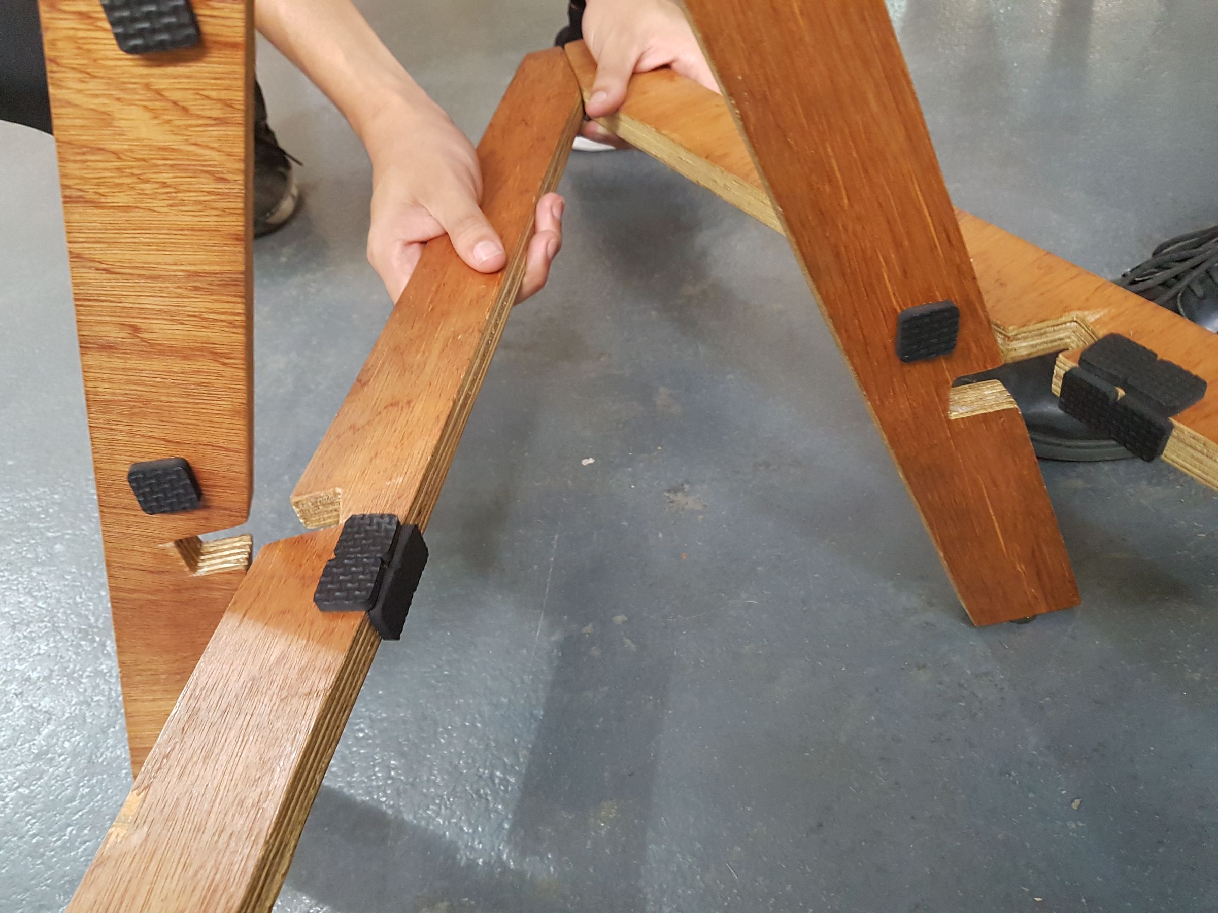 Completely Collapsible and Portable Guitar Stand : 11 Steps - Instructables