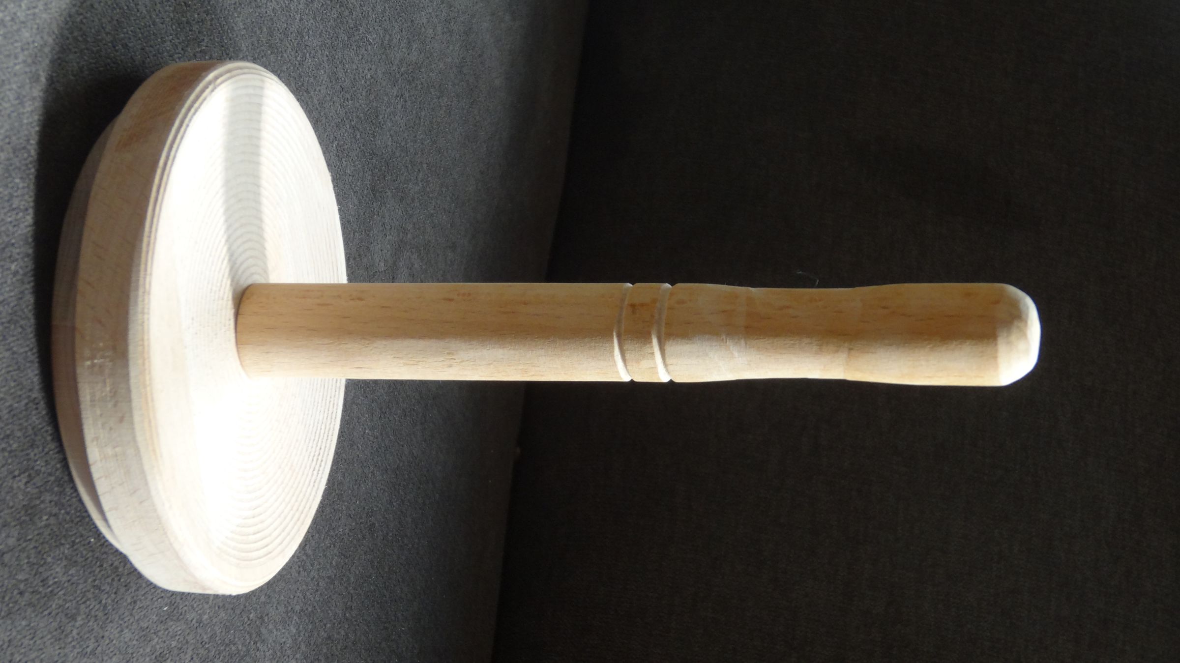 Knit Like a Pro: the Wool Dispenser : 4 Steps (with Pictures ...