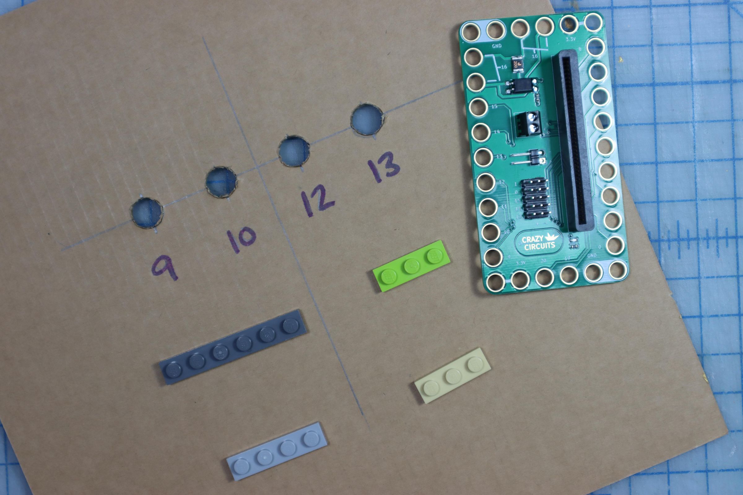 *6 WAYS* to Make a Cardboard Robot Costume REALLY Robotic : 72 Steps ...