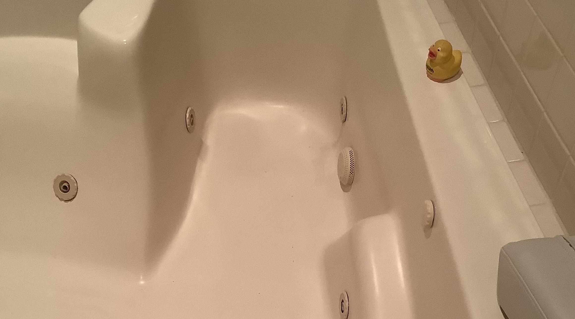 Change a Jet Tub Into a Soaking Tub : 8 Steps (with Pictures ...
