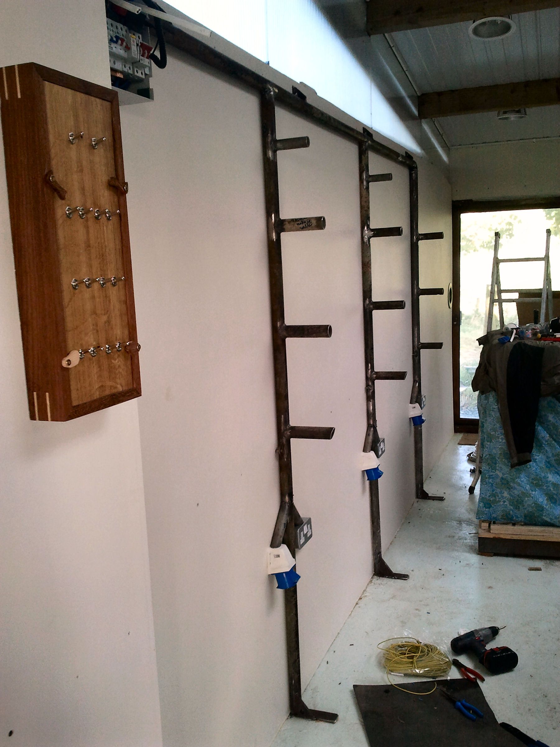 Industrial Conduit-Shelving : 9 Steps (with Pictures) - Instructables