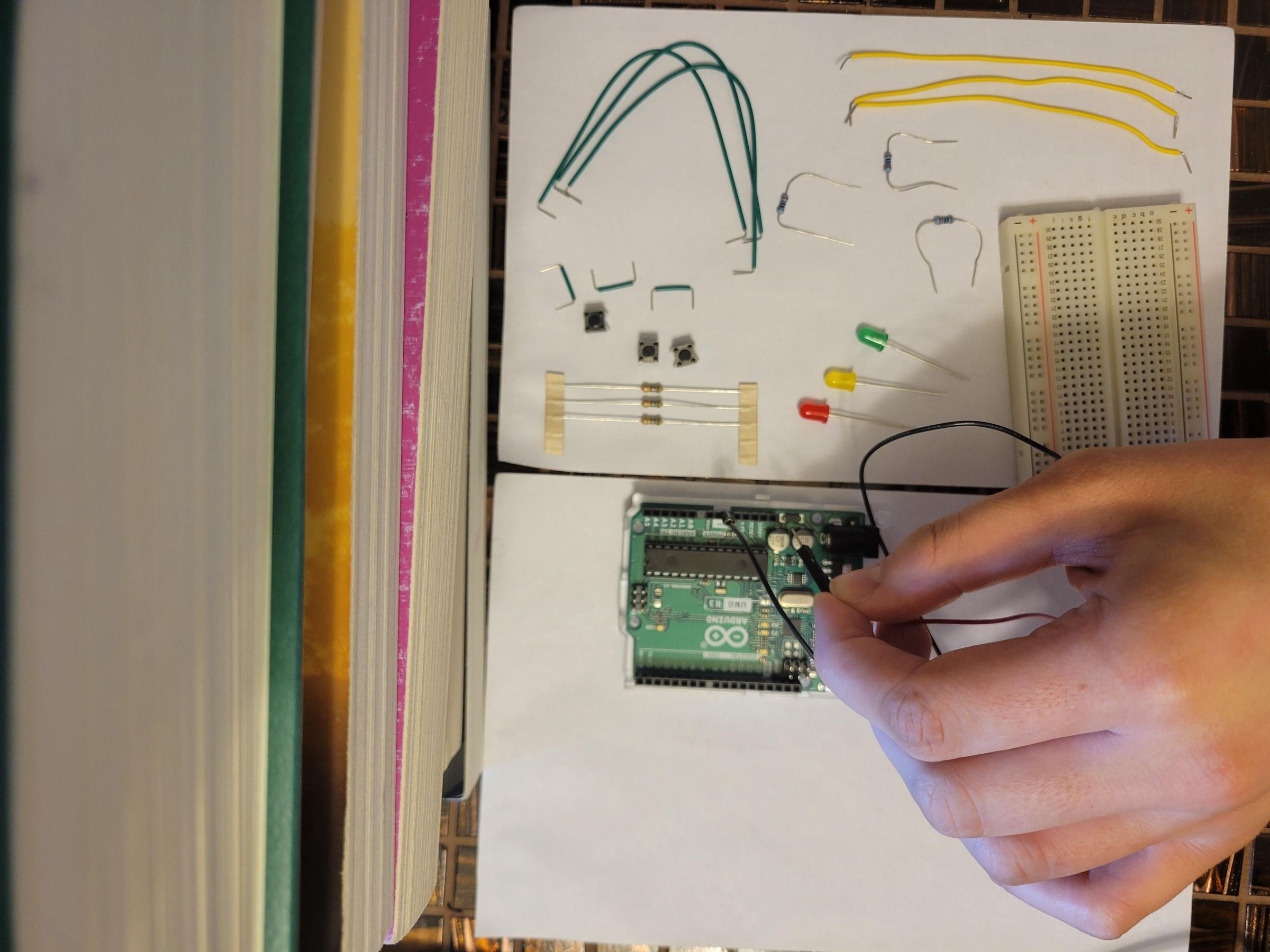 Stop Light Ardunio : 19 Steps - Instructables