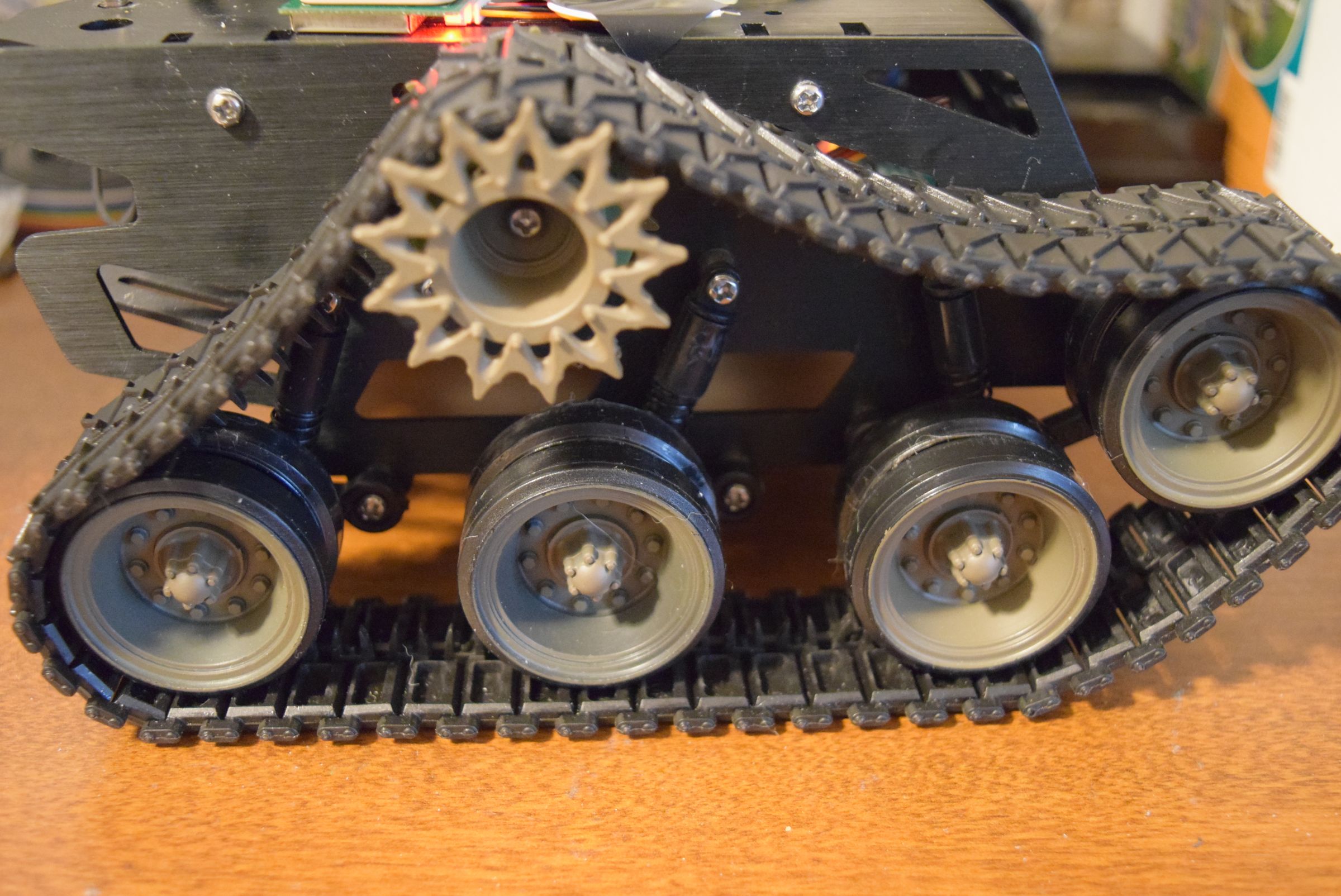 Autonomous Tank With GPS : 5 Steps (with Pictures) - Instructables