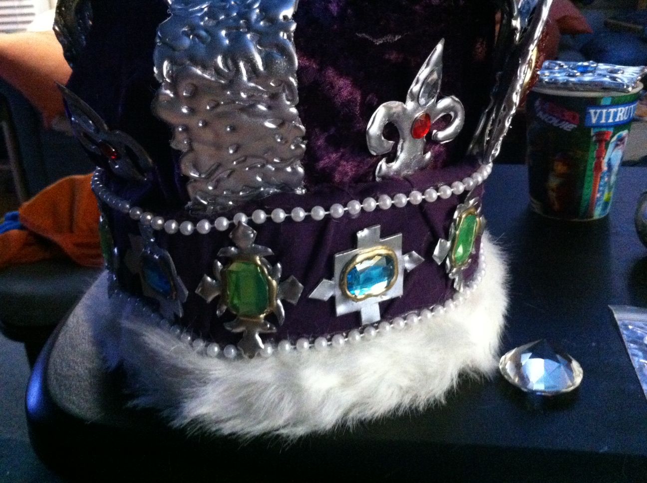 DIY Queen's Coronation Crown : 12 Steps - Instructables