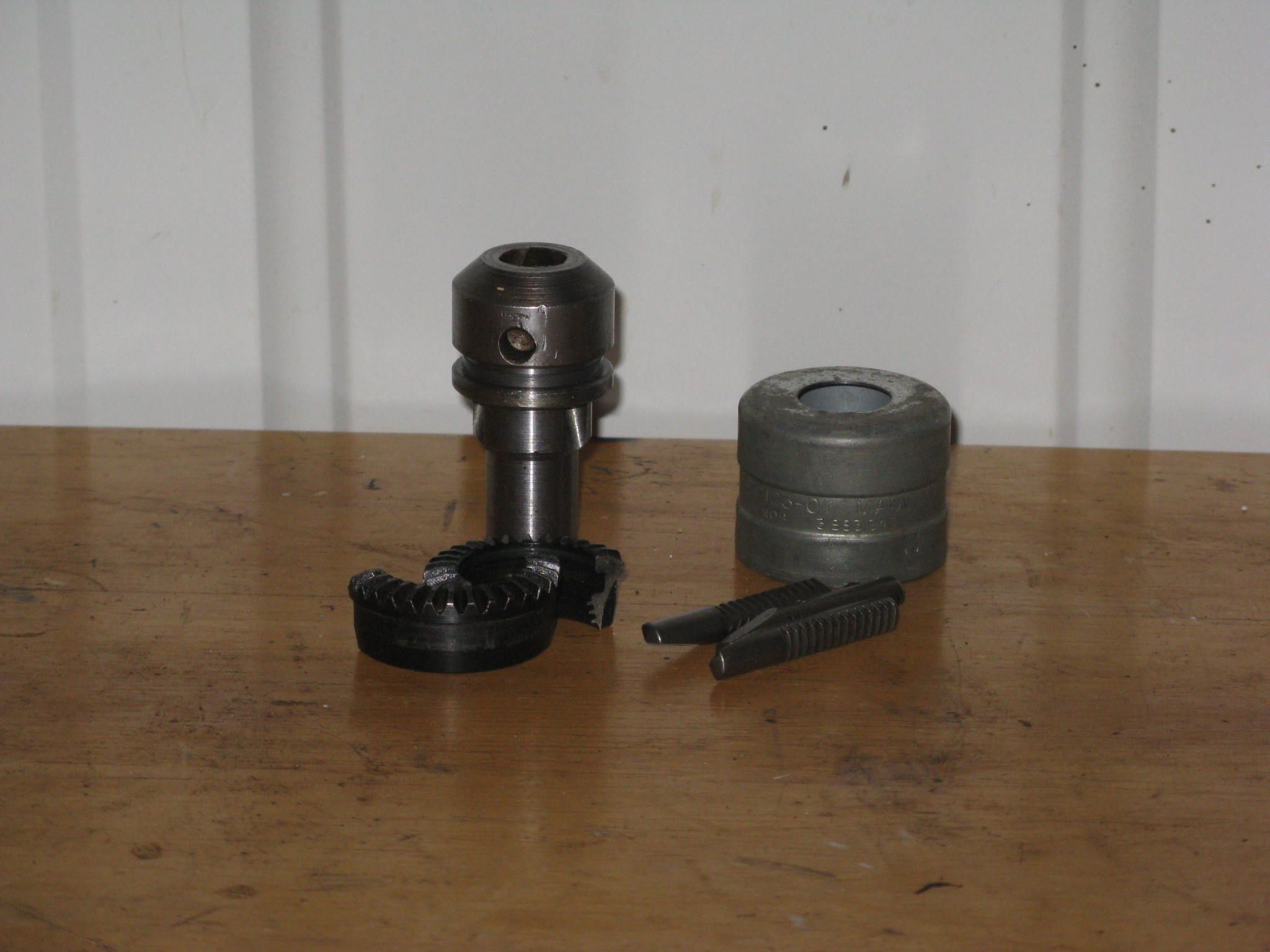 Rebuilding Keyed Drill Chucks : 12 Steps (with Pictures) - Instructables