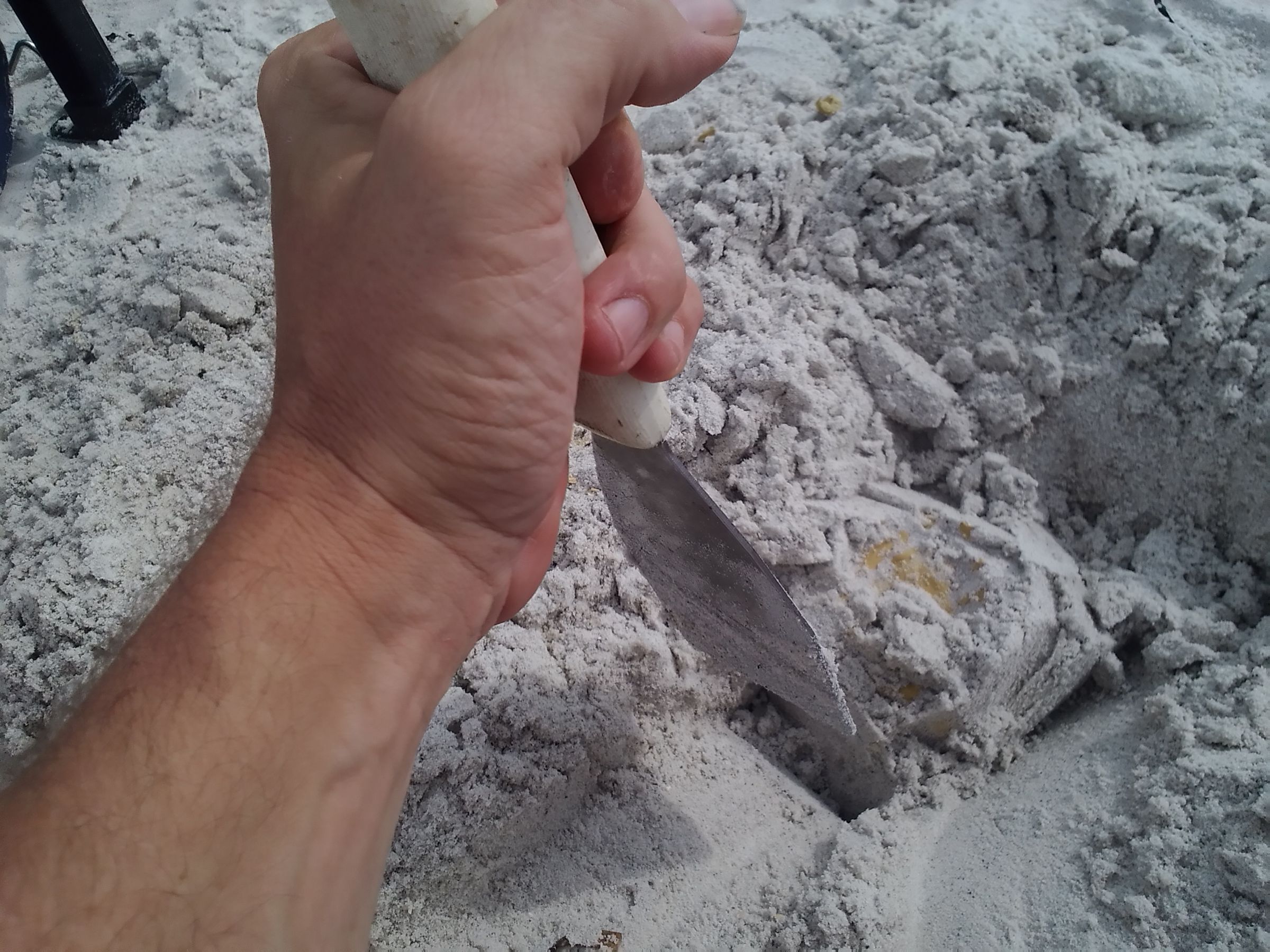 Beach Craft- Simple Sand Casting : 4 Steps (with Pictures) - Instructables