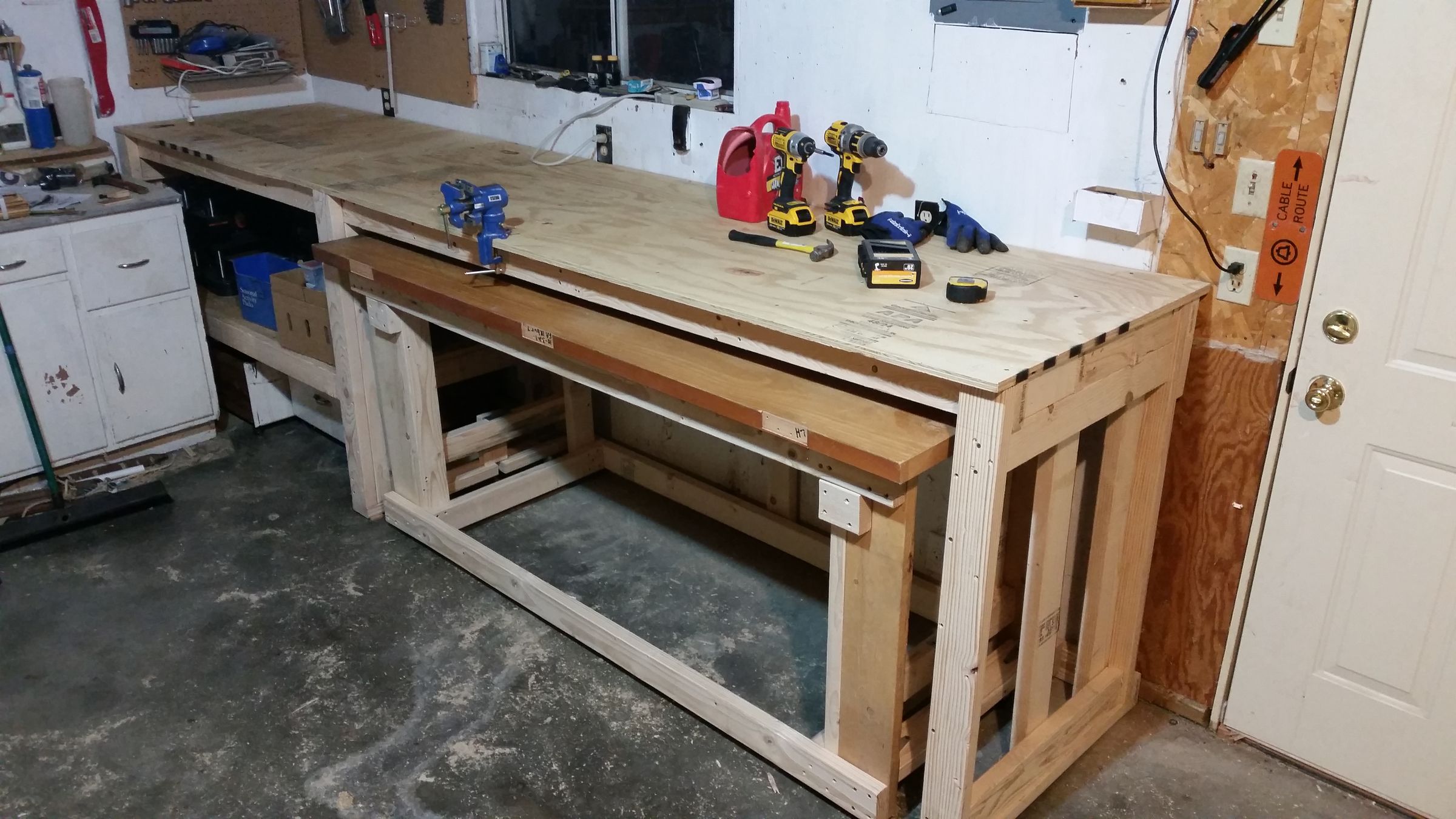 2x4 Work Bench With Nested Rolling Assembly Table : 10 Steps (with ...