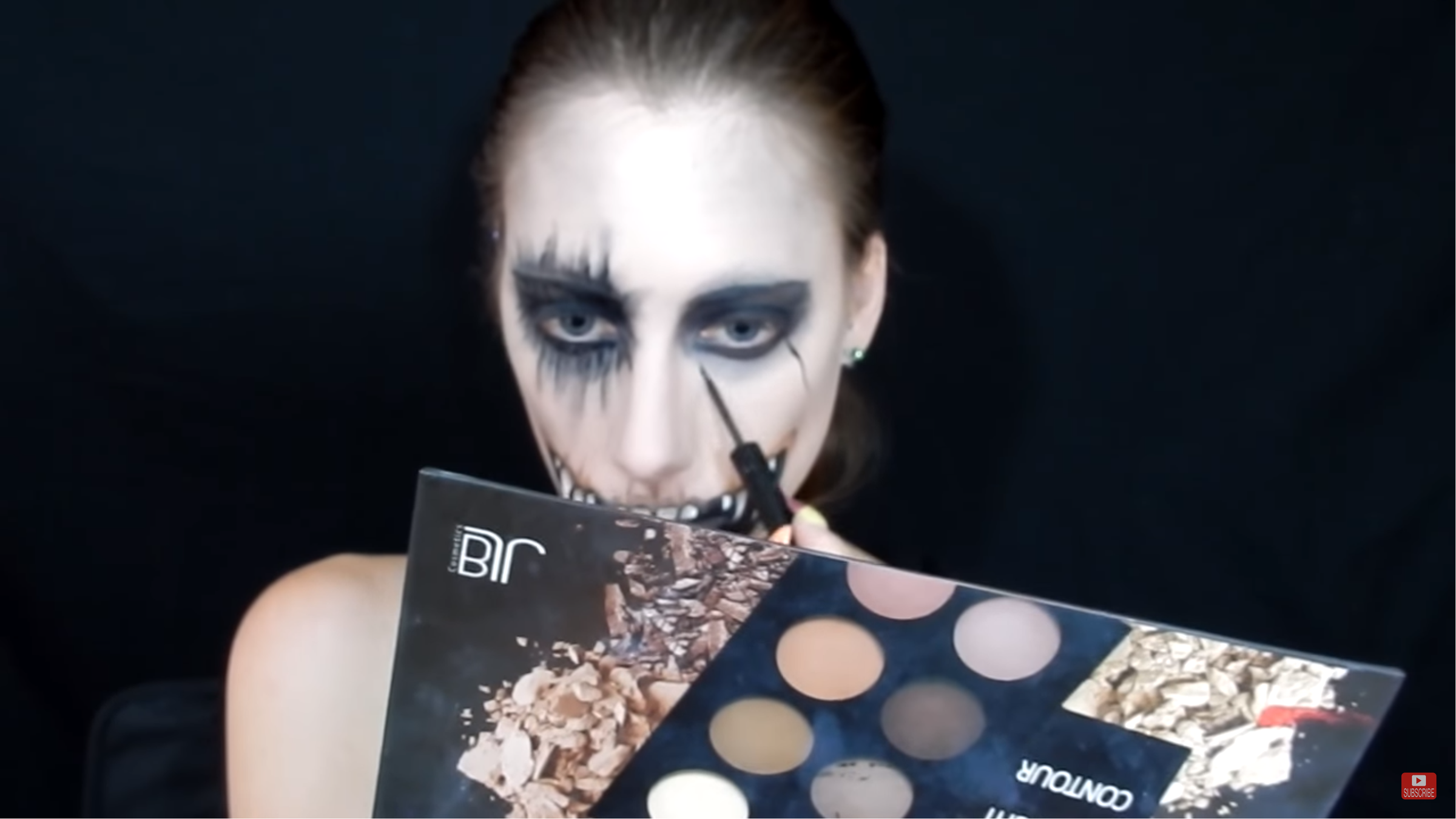 Dark Banshee Halloween Look : 11 Steps (with Pictures) - Instructables