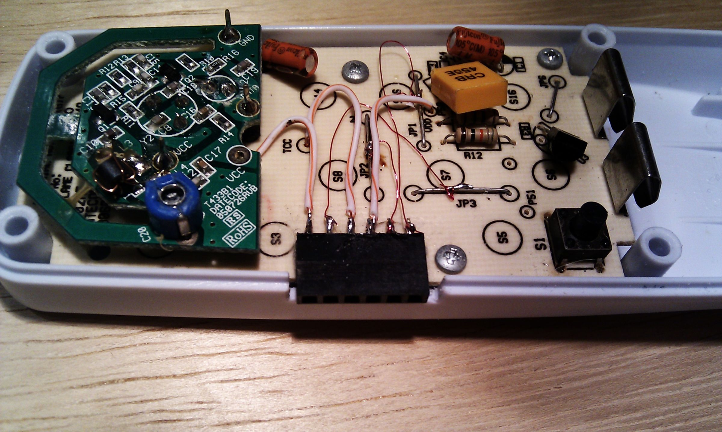 Safely Controlling Mains Powerline Sockets Using Electronics : 9 Steps ...