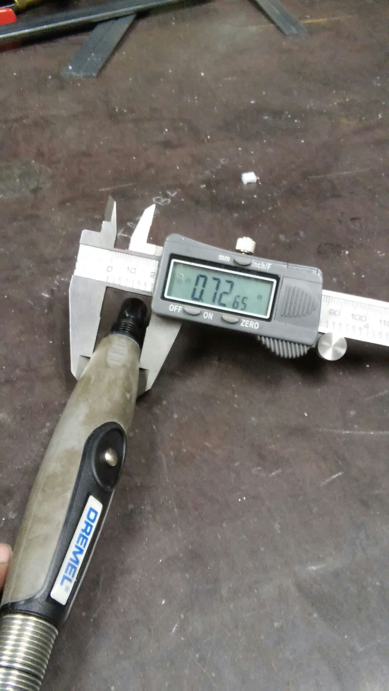 Dremel Tungsten Grinder : 5 Steps (with Pictures) - Instructables