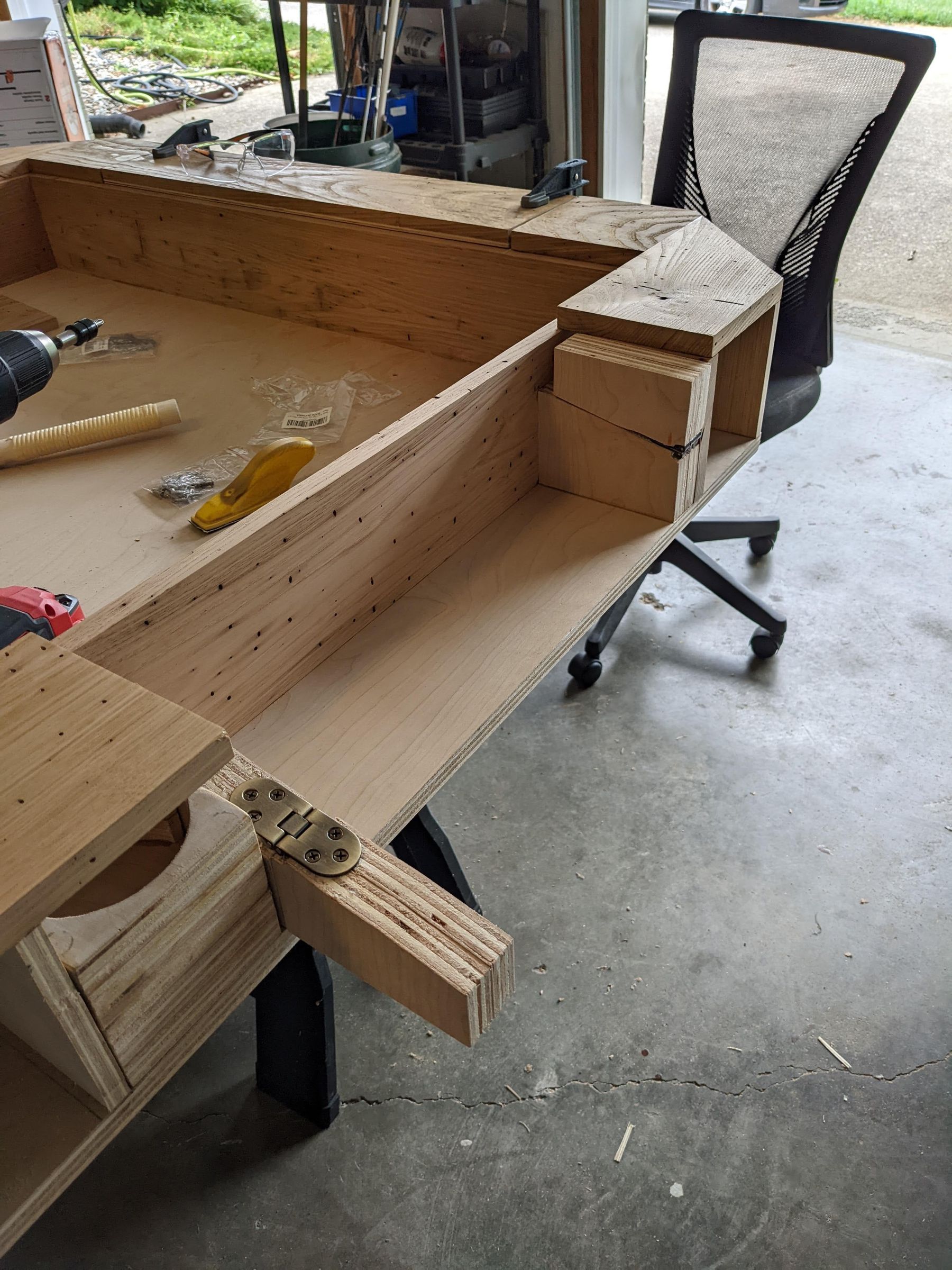 Gaming Table : 9 Steps (with Pictures) - Instructables