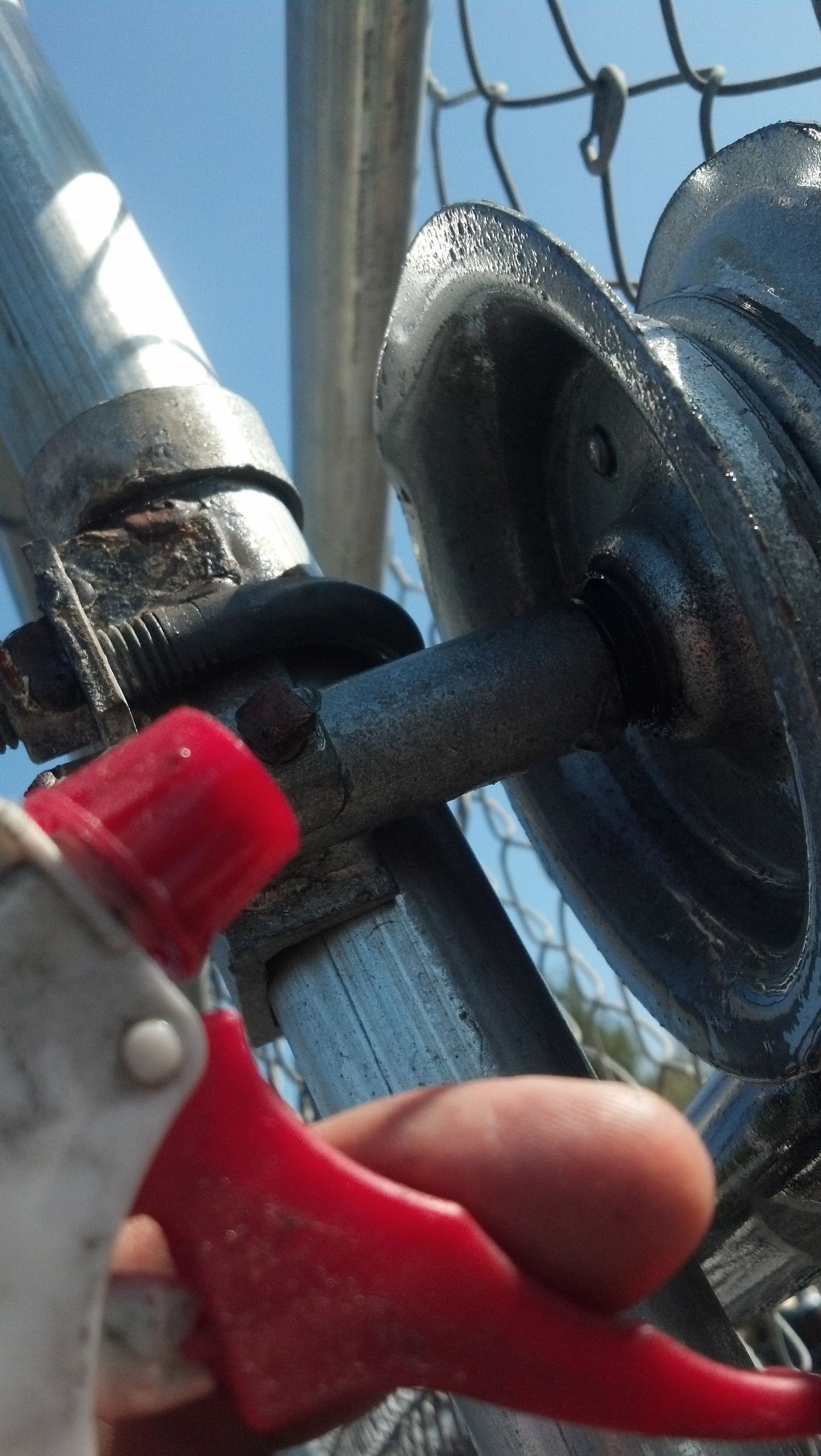 How to Adjust Gate : 7 Steps (with Pictures) - Instructables