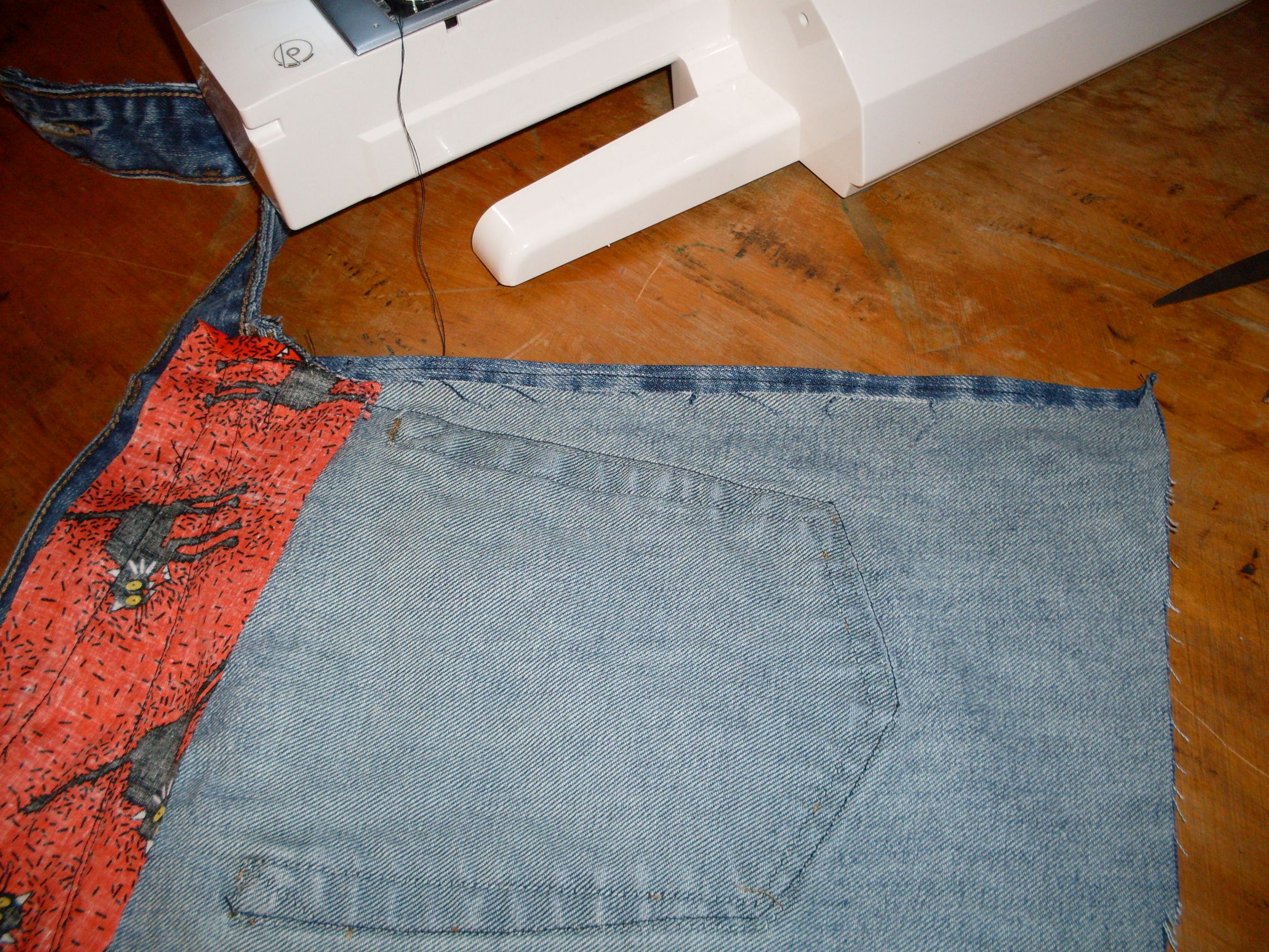 Jeans Apron : 10 Steps (with Pictures) - Instructables