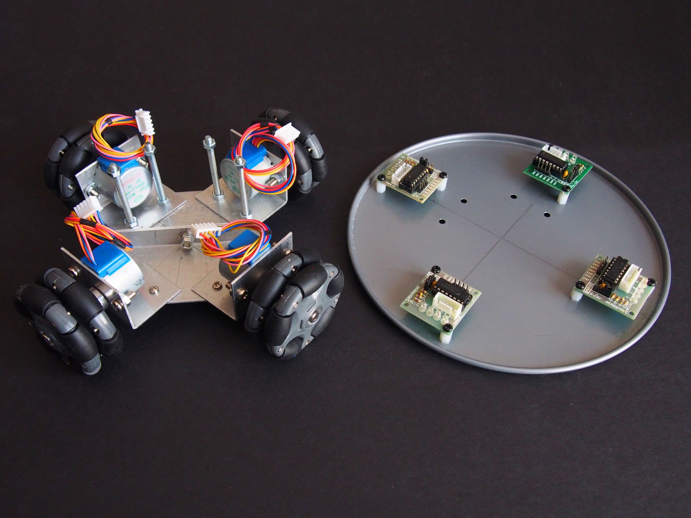 Omni-wheel Robot Slides Across The Paper As A Mobile Plotter Arduino Blog | atelier-yuwa.ciao.jp