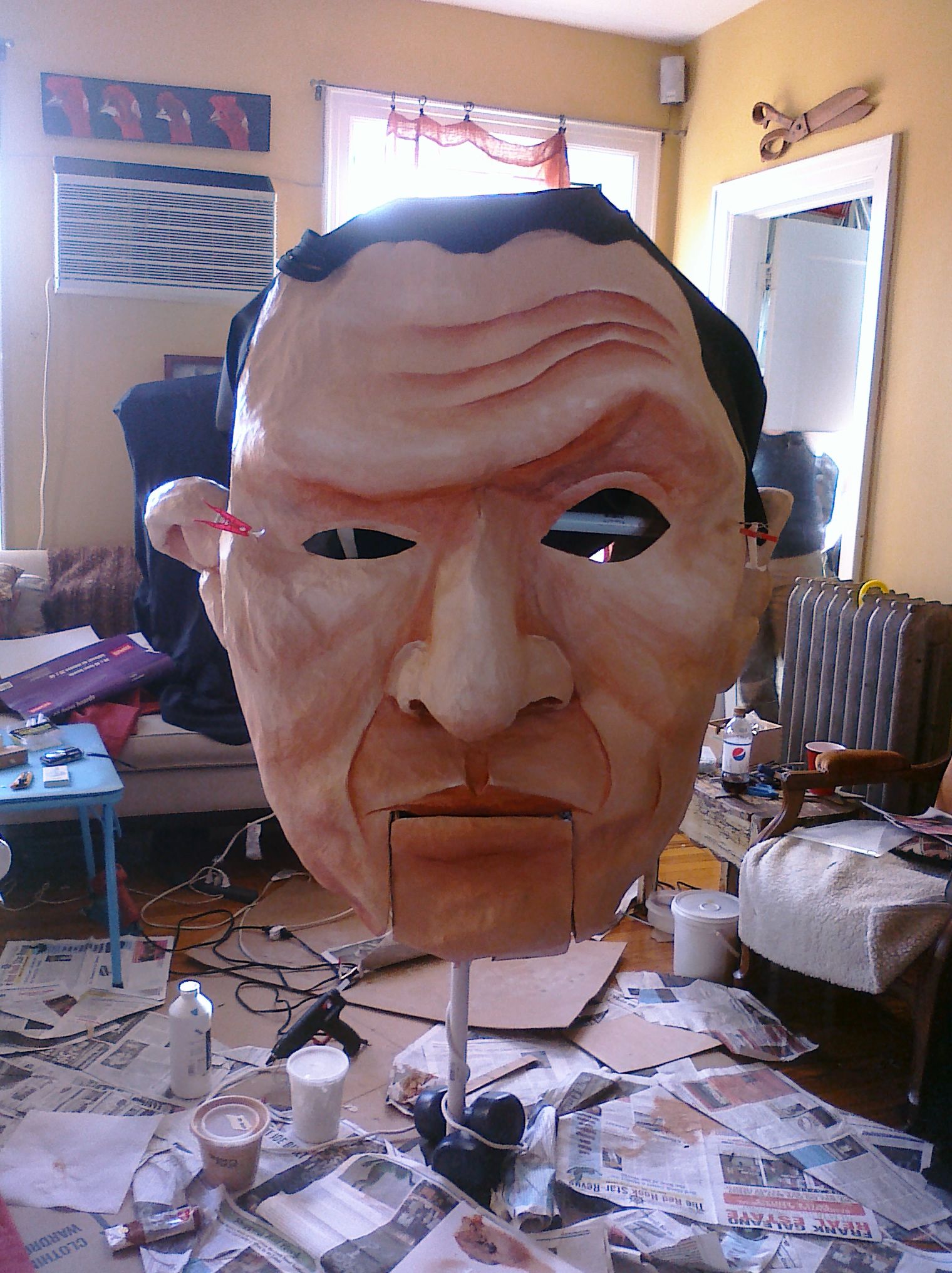 Creating a Giant Pageant Puppet : 8 Steps (with Pictures) - Instructables
