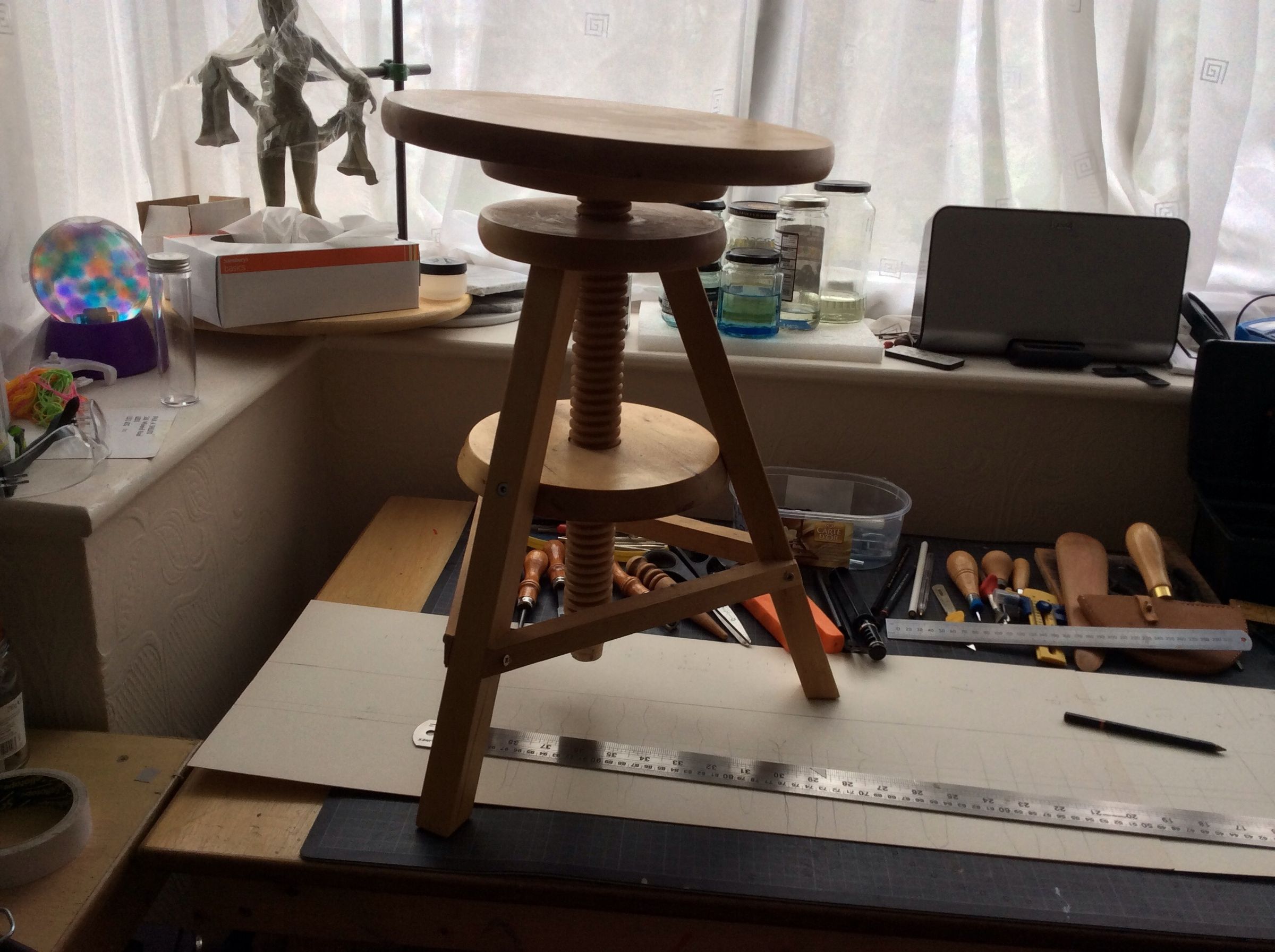 Leatherworkers Tool Carousel : 10 Steps (with Pictures) - Instructables