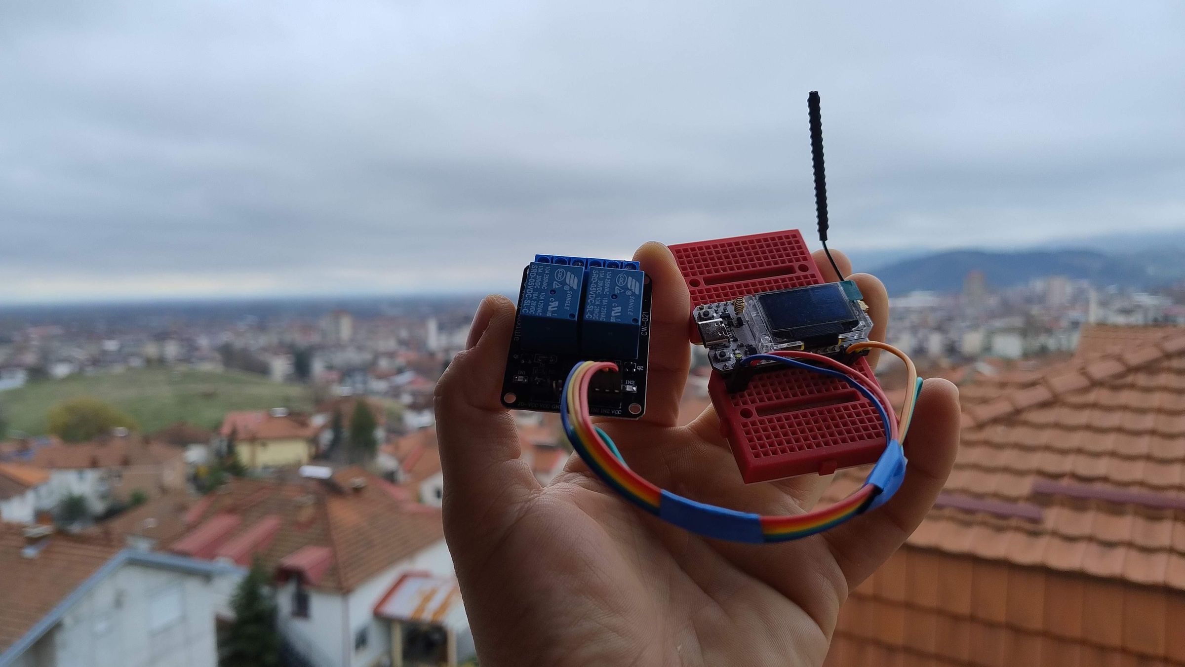 Build a Real-Time, Long-Range Relay Controller With LoRaWAN : 5 Steps ...