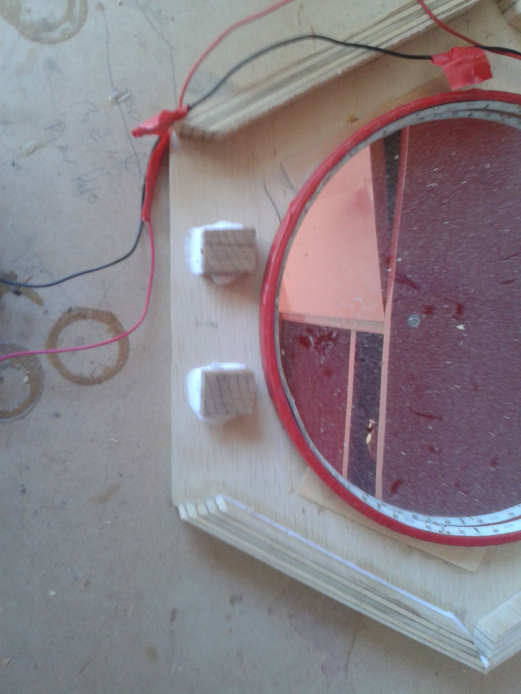 Beautiful Infinity Mirror (Perfect Present) : 10 Steps (with Pictures ...