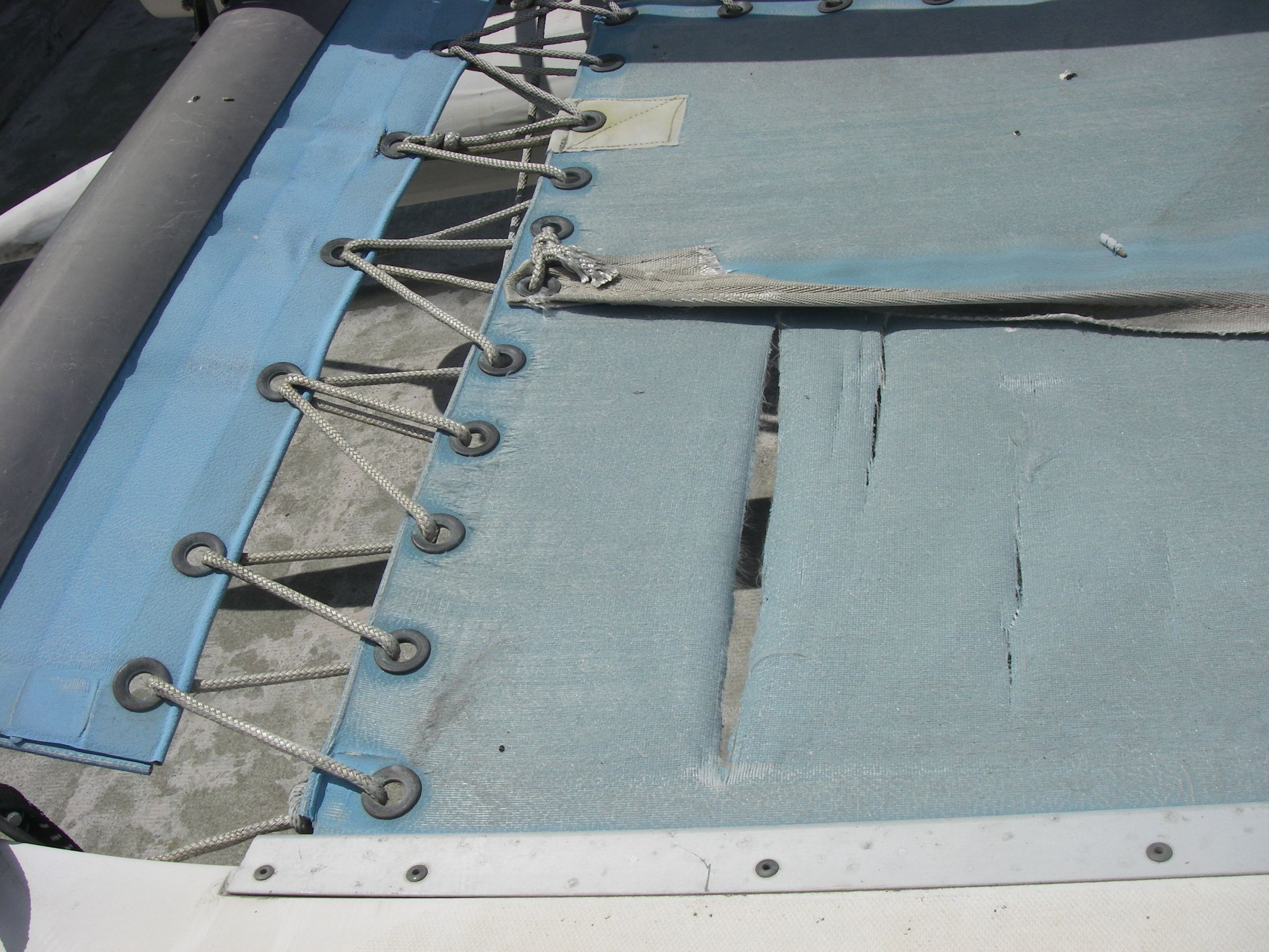 Make a Hobie 18 Trampoline From Truck Tarp : 17 Steps (with Pictures ...