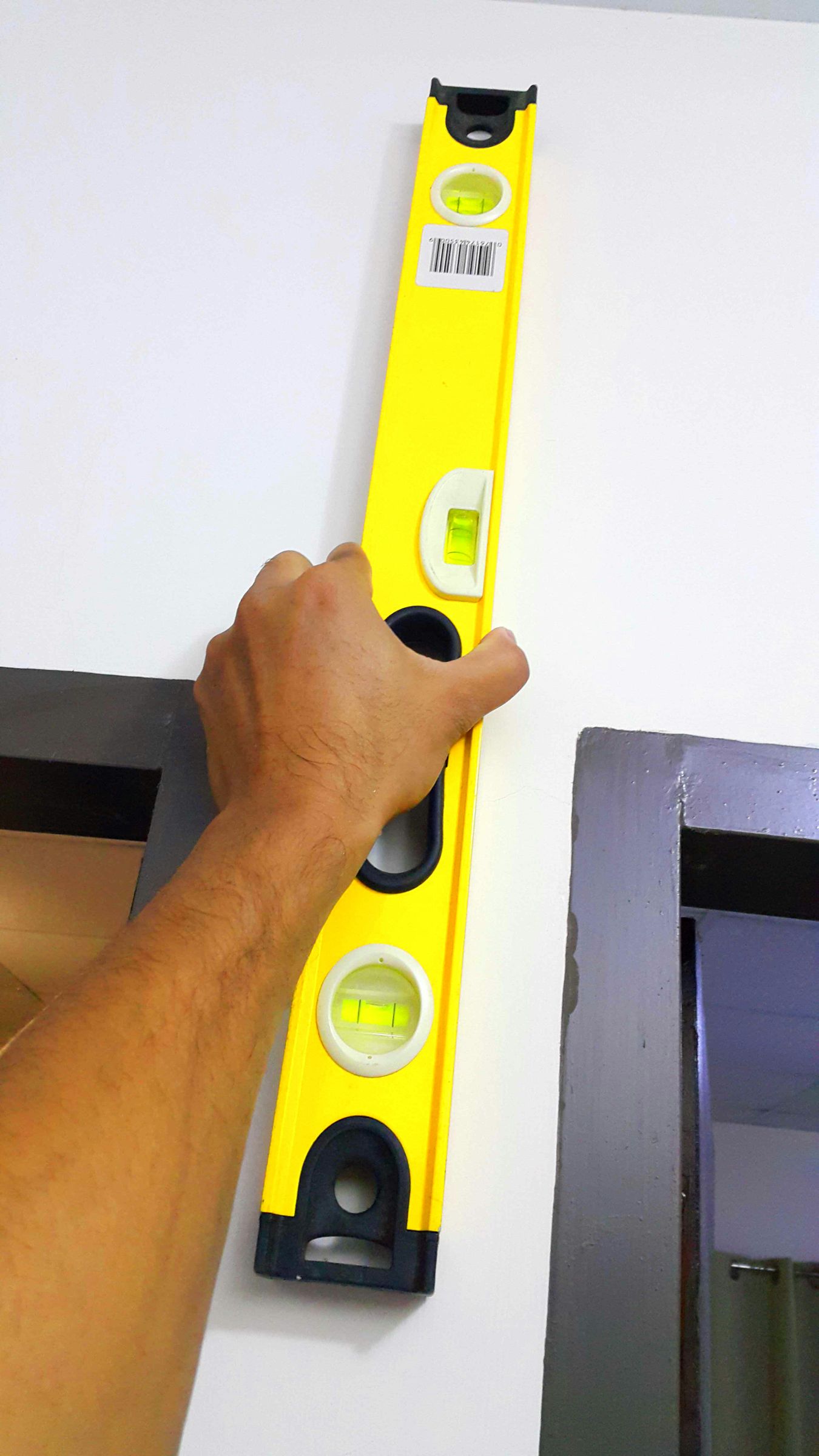 A DIY Chin Up Bar! : 6 Steps (with Pictures) - Instructables