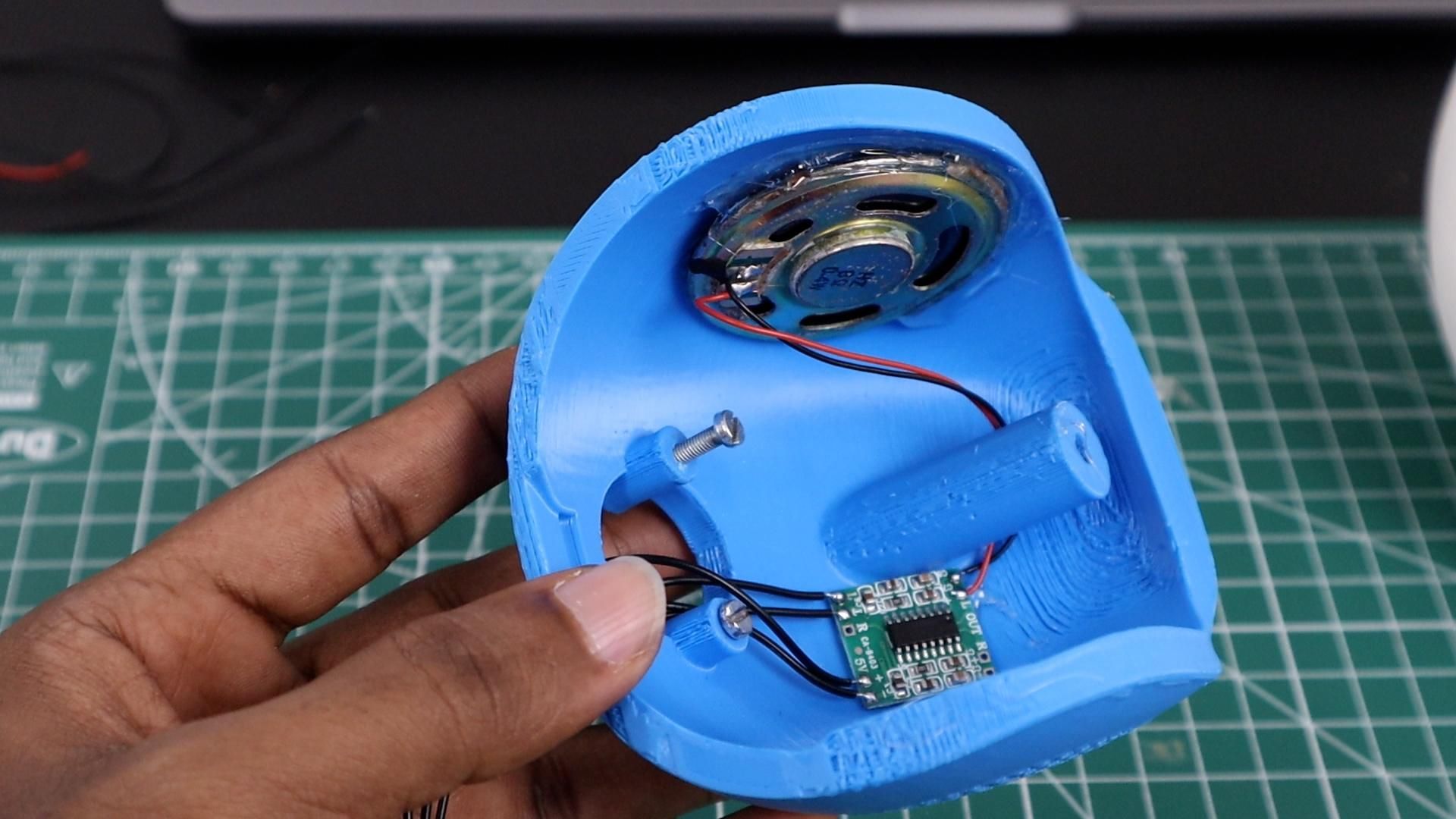 Emo - DIY Companion Robot : 10 Steps - Instructables