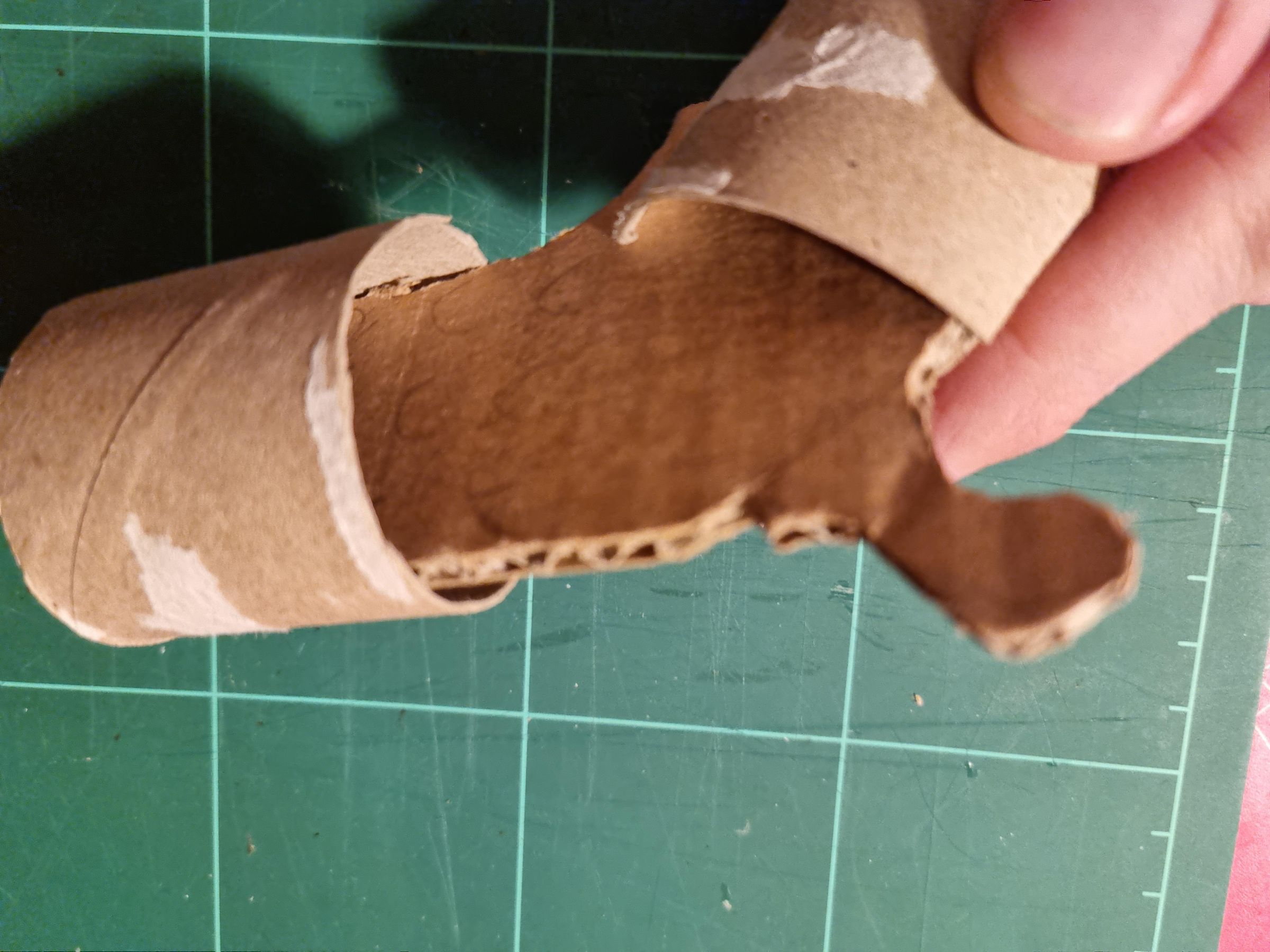 Easy Revolvers From Cardboard : 5 Steps - Instructables