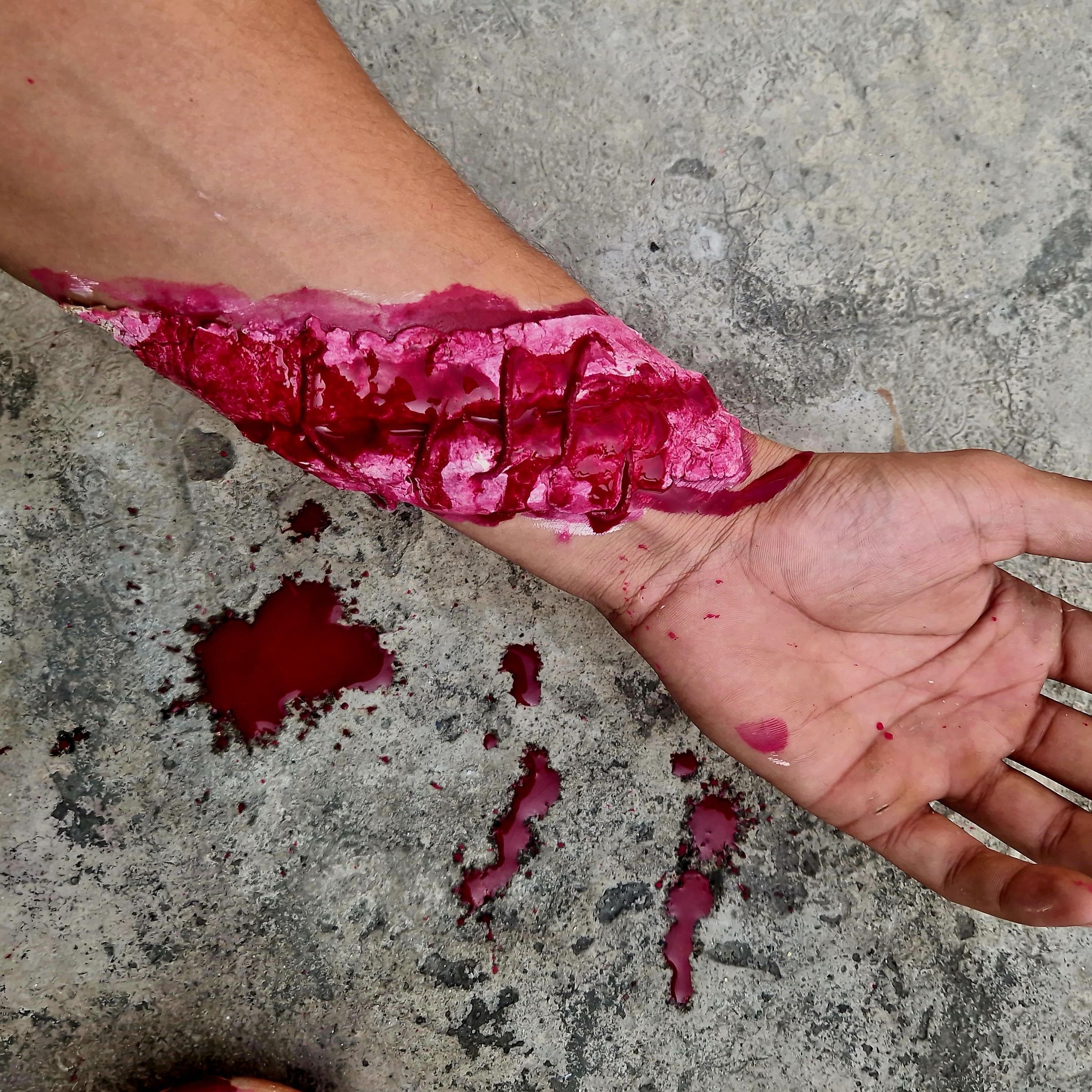 DIY Realistic Arm Cut Wound for Halloween (Using Wheat Dough & Cotton ...