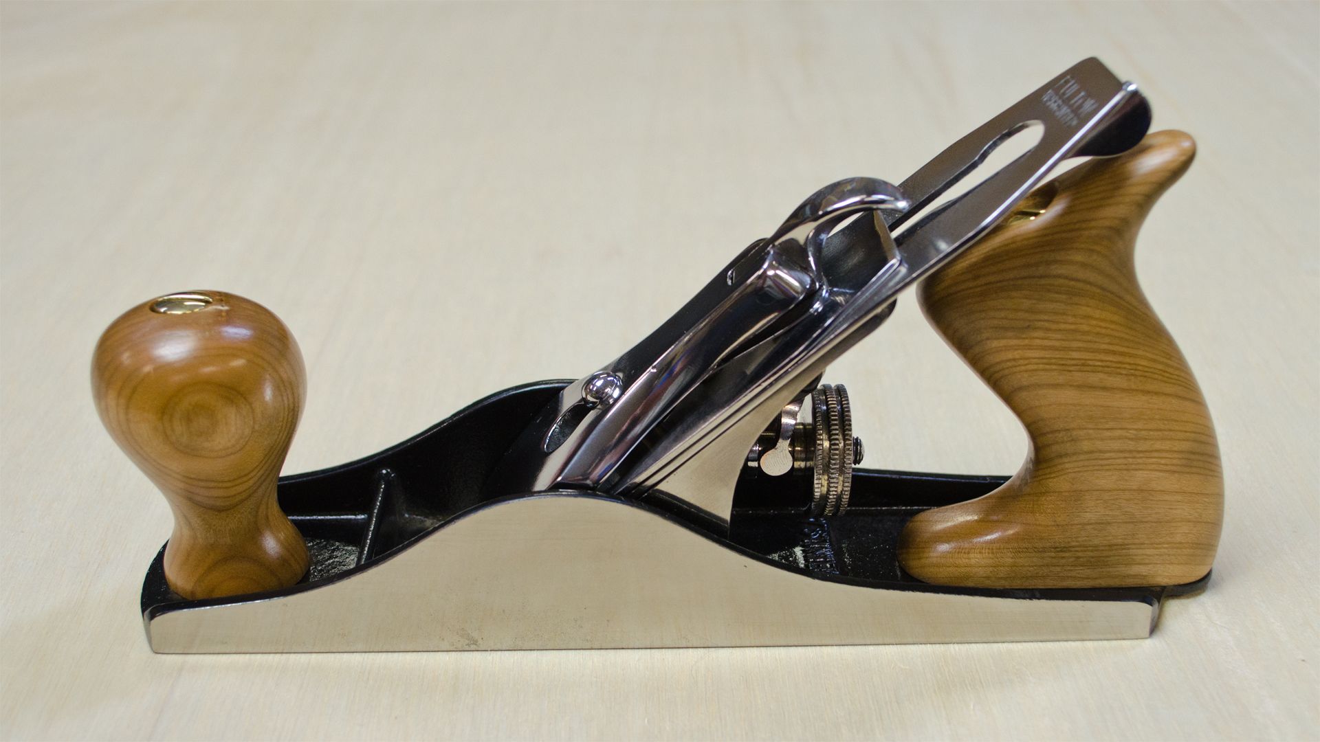 How to Restore a Hand Plane : 5 Steps (with Pictures) - Instructables