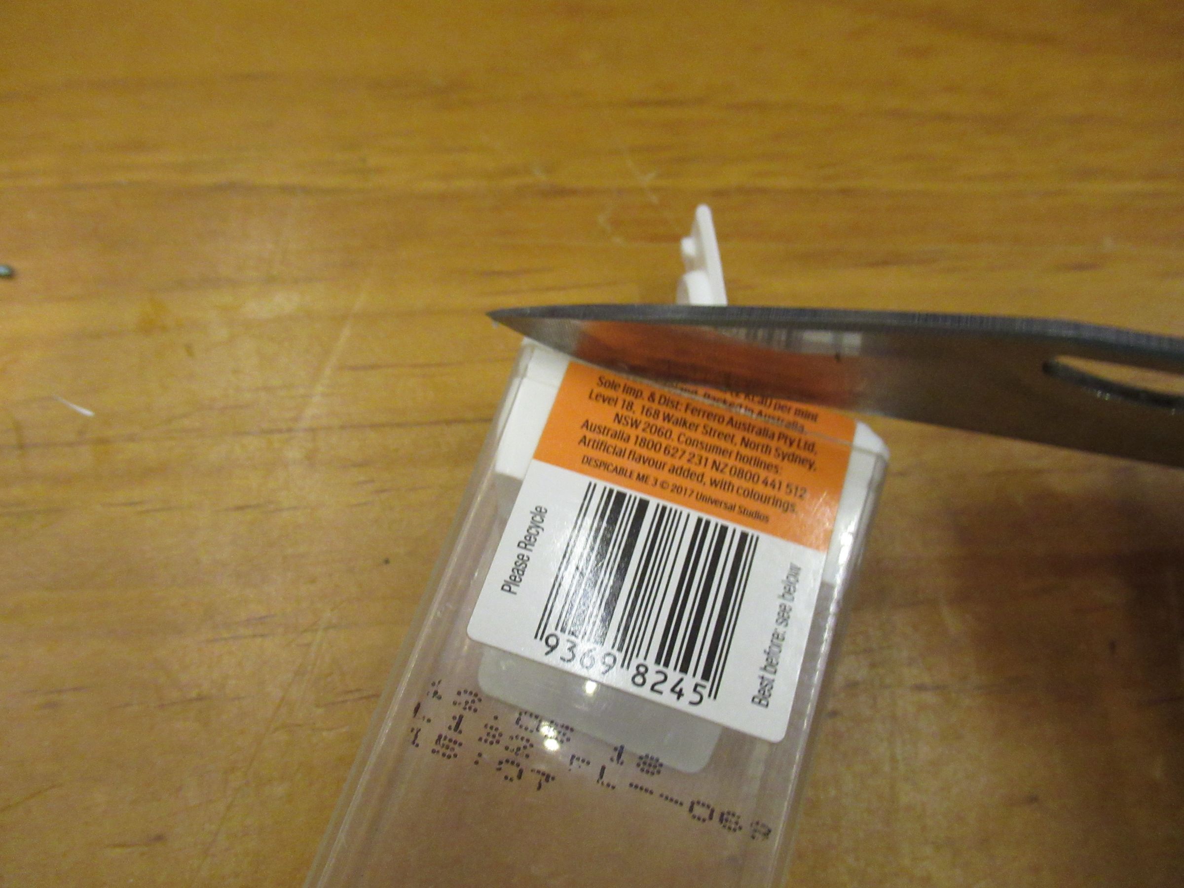 Mini Survival Kit in a Tick-tack Box : 5 Steps - Instructables
