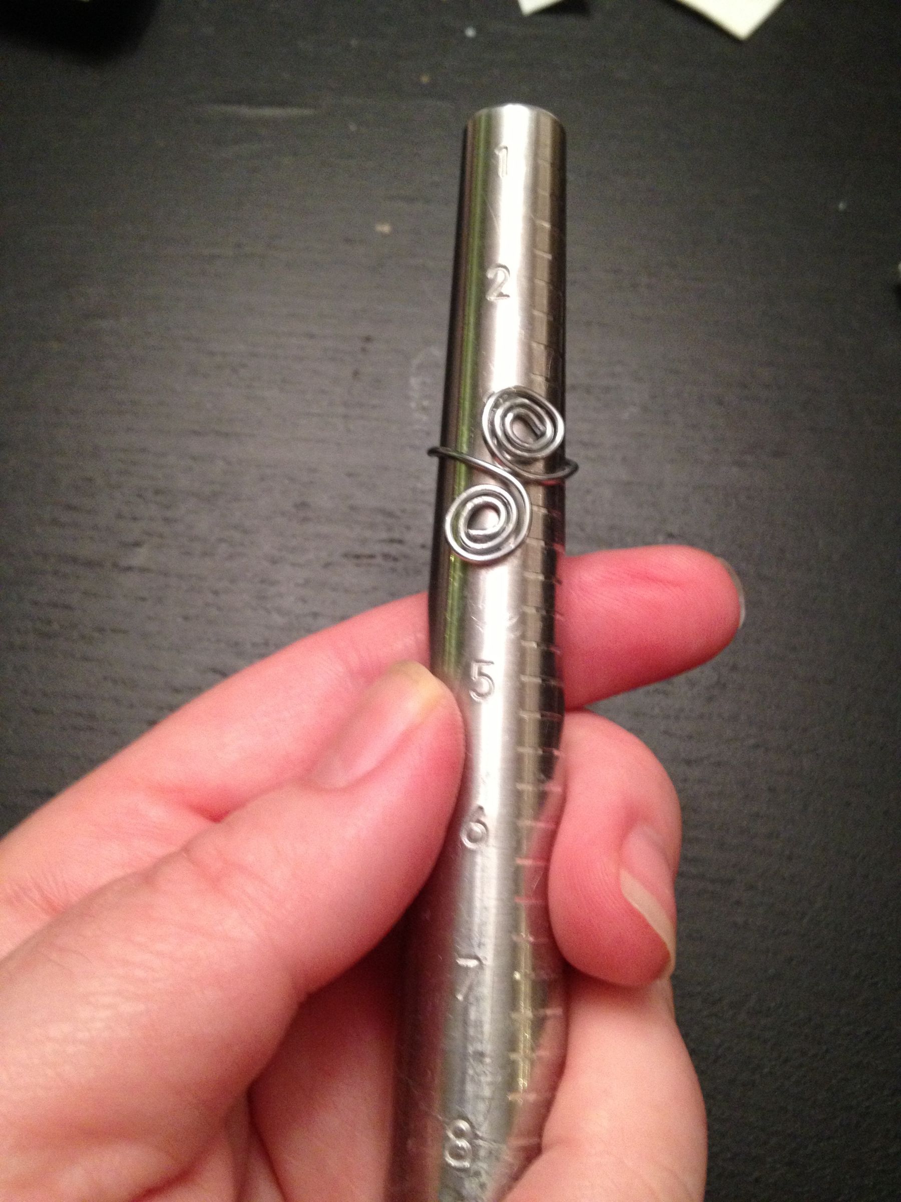 Swirly Paperclip Ring : 6 Steps (with Pictures) - Instructables