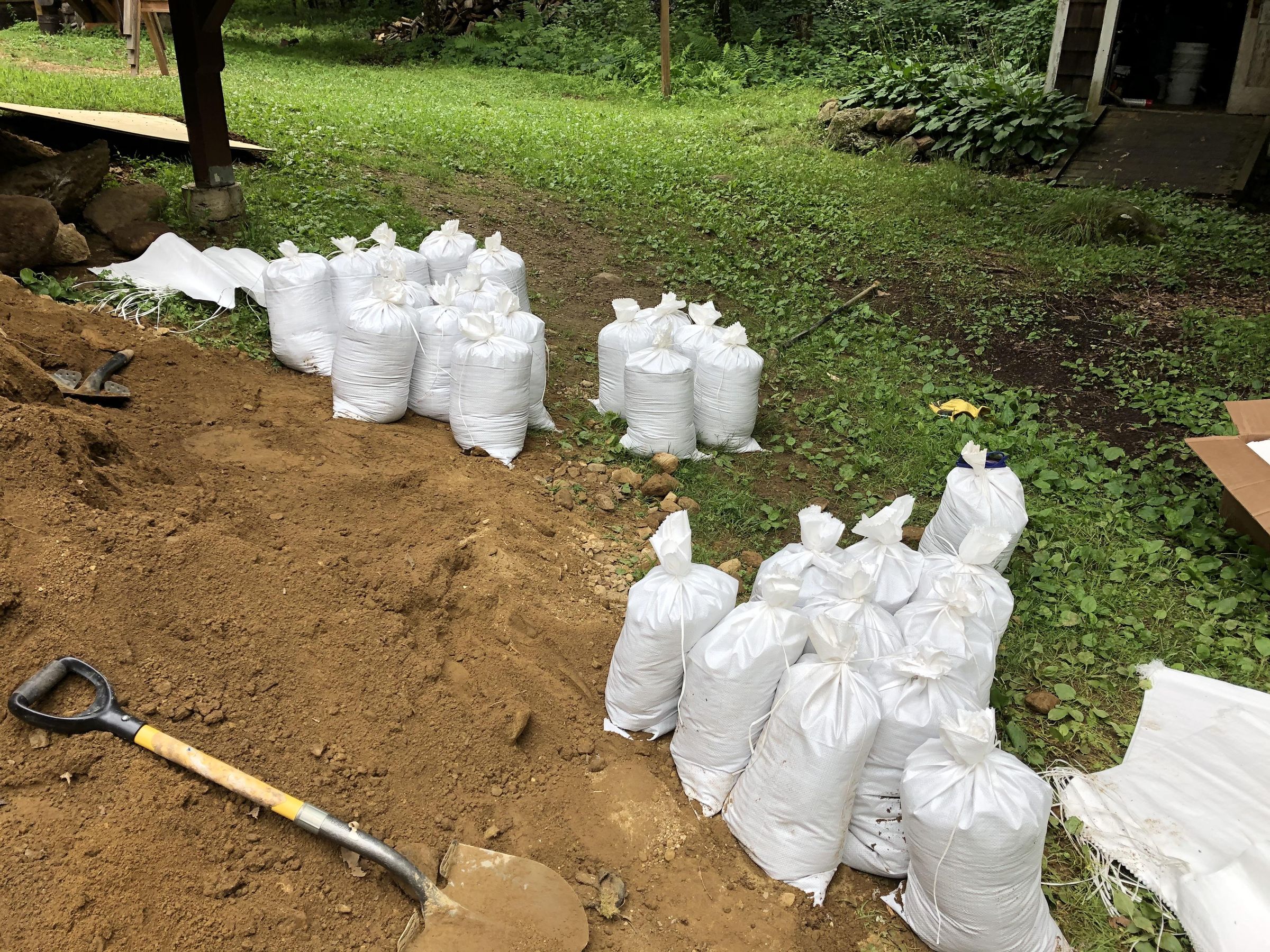Earthbag Root Cellar : 12 Steps (with Pictures) - Instructables
