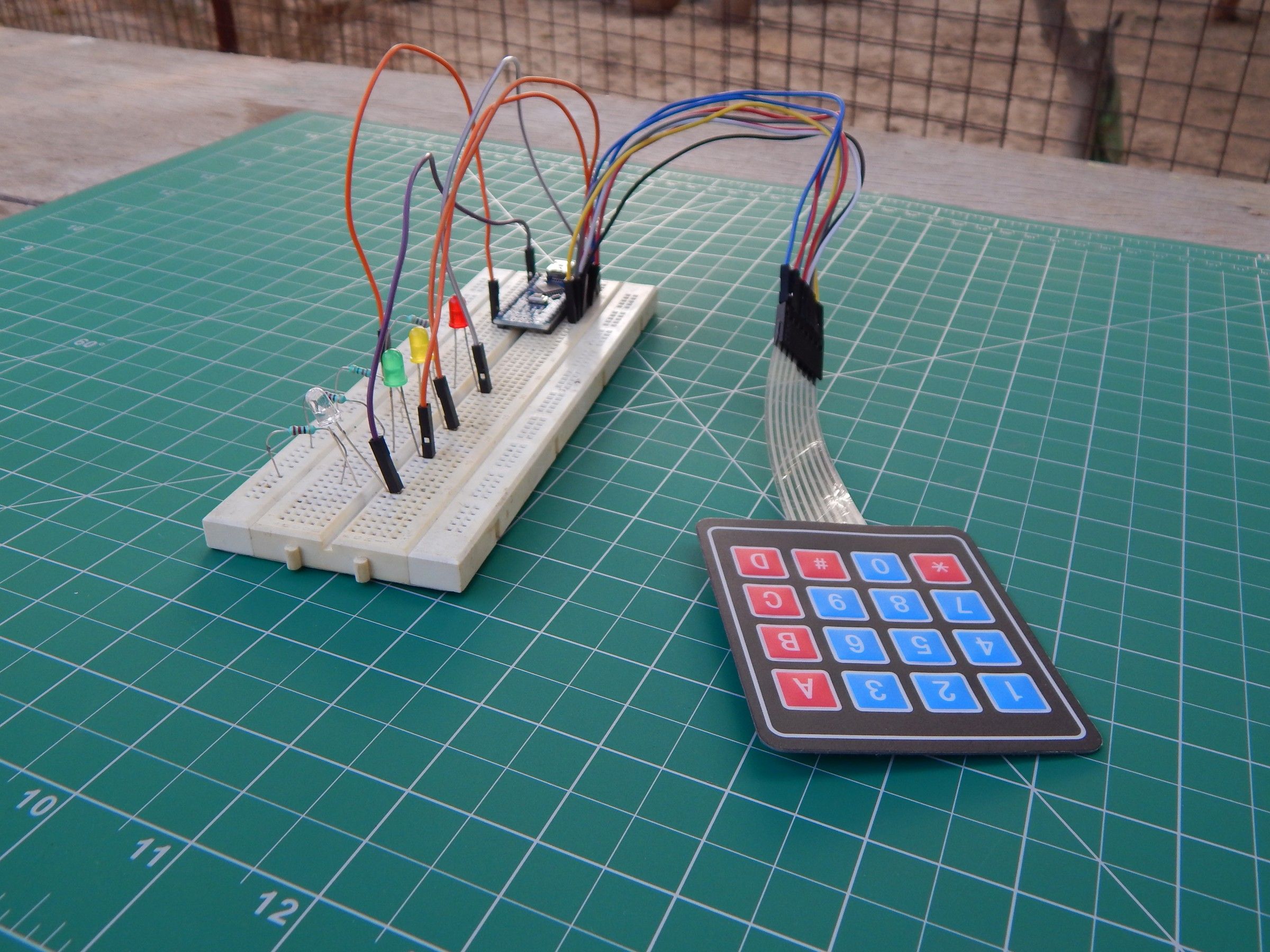 Arduino 4x4 Matrix Keypad : 5 Steps (with Pictures) - Instructables